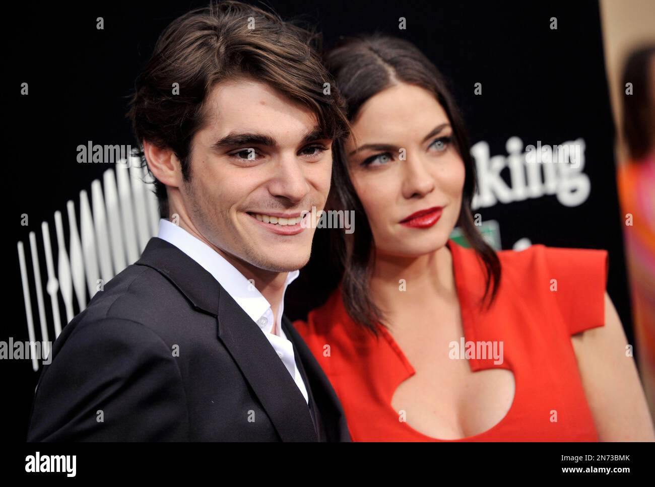 RJ Mitte, left, a cast member in "Breaking Bad," poses with actress ...