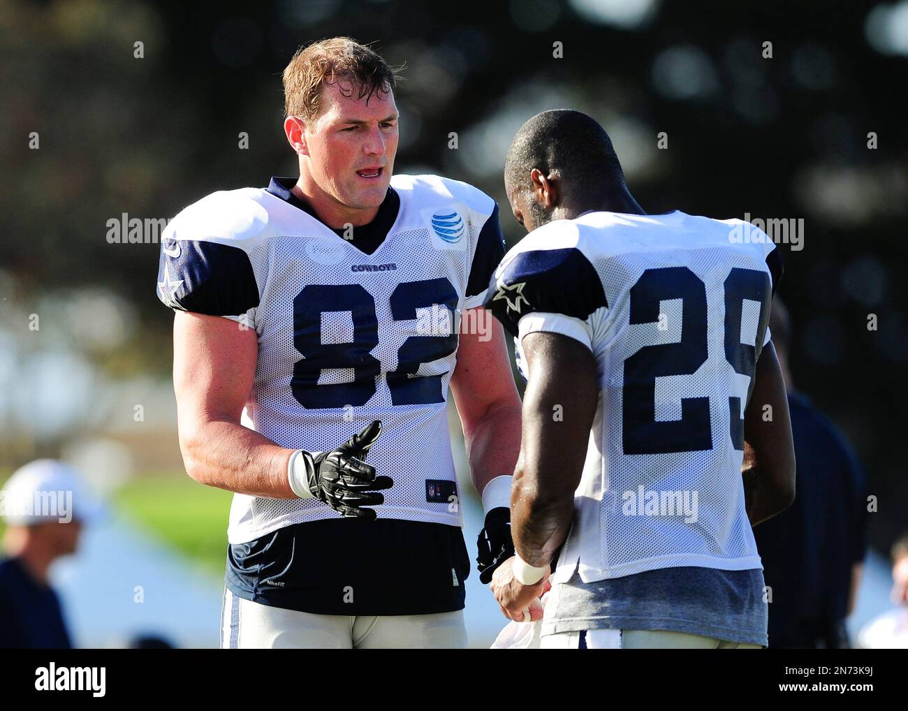 Dallas Cowboys tight end Jason Witten (82) and teammate running back ...