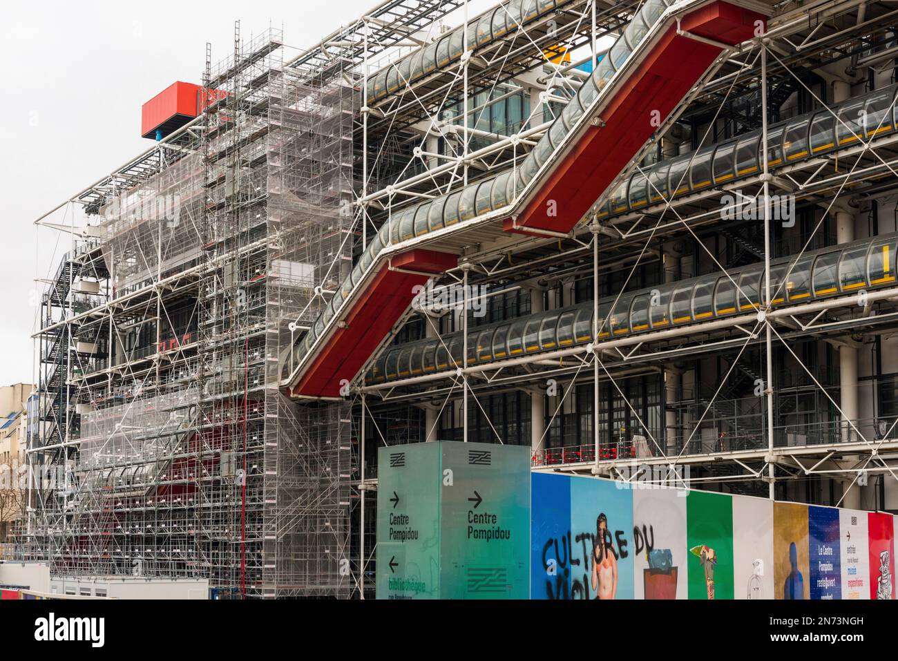 Exterior Del Pompidou