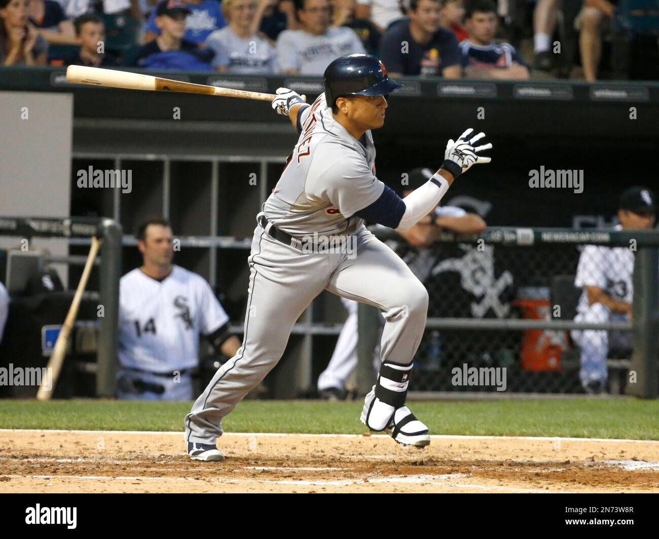 Detroit Tigers' Victor Martinez hits a two-run single off Chicago White ...