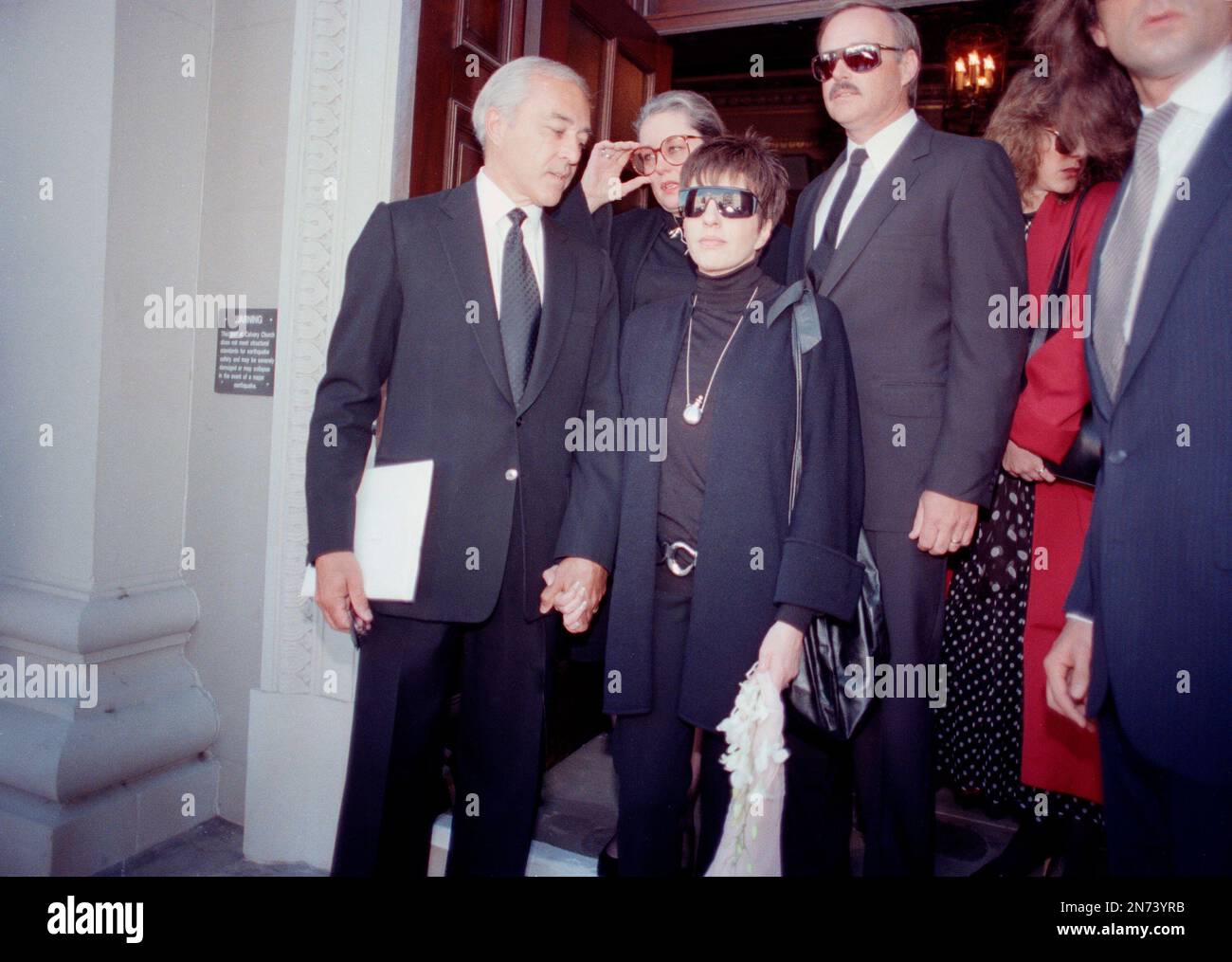 Singer-actress Liza Minelli, with sunglasses, leaves Calvary ...