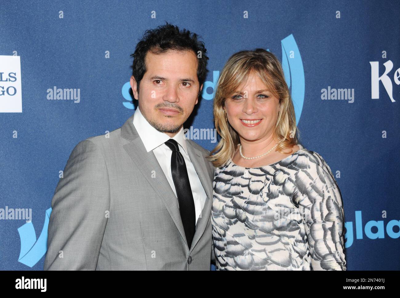 Actor John Leguizamo and wife Justine Maurer attend the 24th Annual ...
