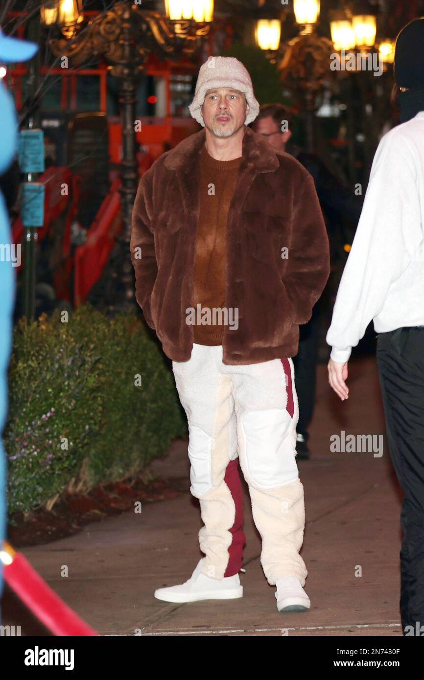 Brad Pitt And George Clooney Filming ‘Wolves In Queens -PICTURED: Brad ...