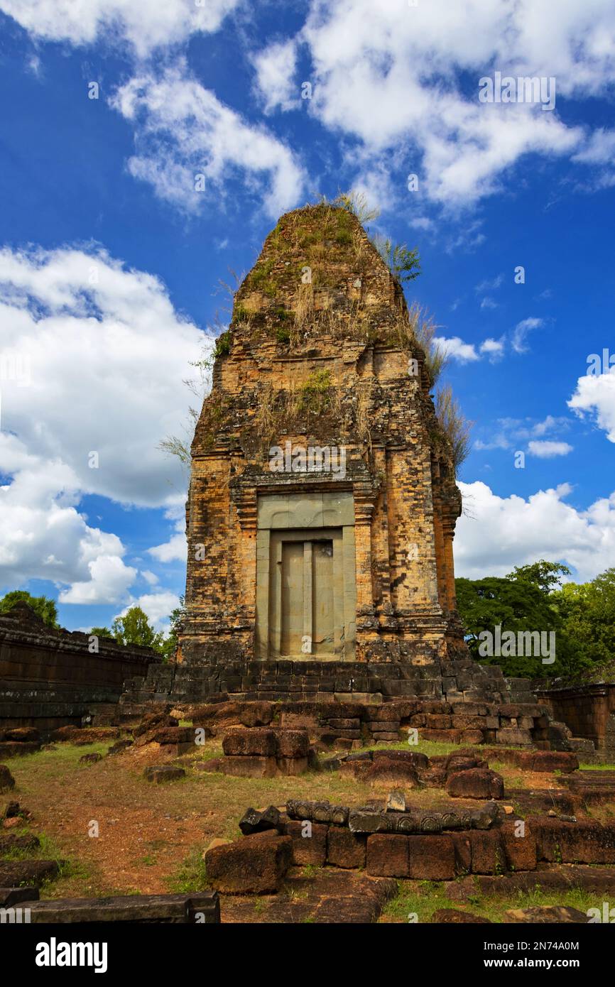 Pre Rup temple in Angkor Stock Photo - Alamy