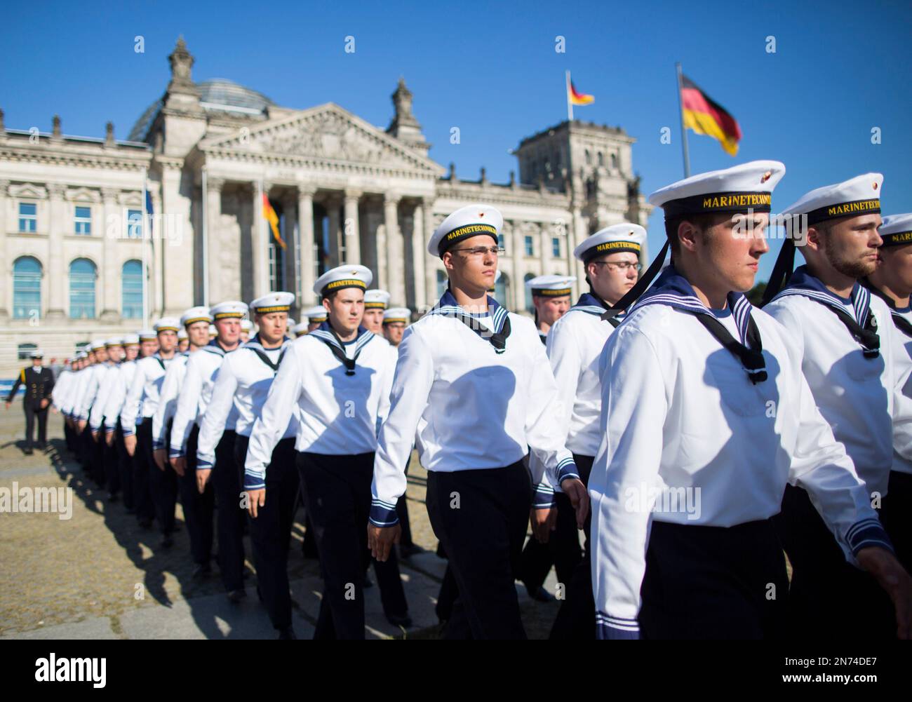 Soldiers march in for a solemn pledge of soldiers of the German Army ...