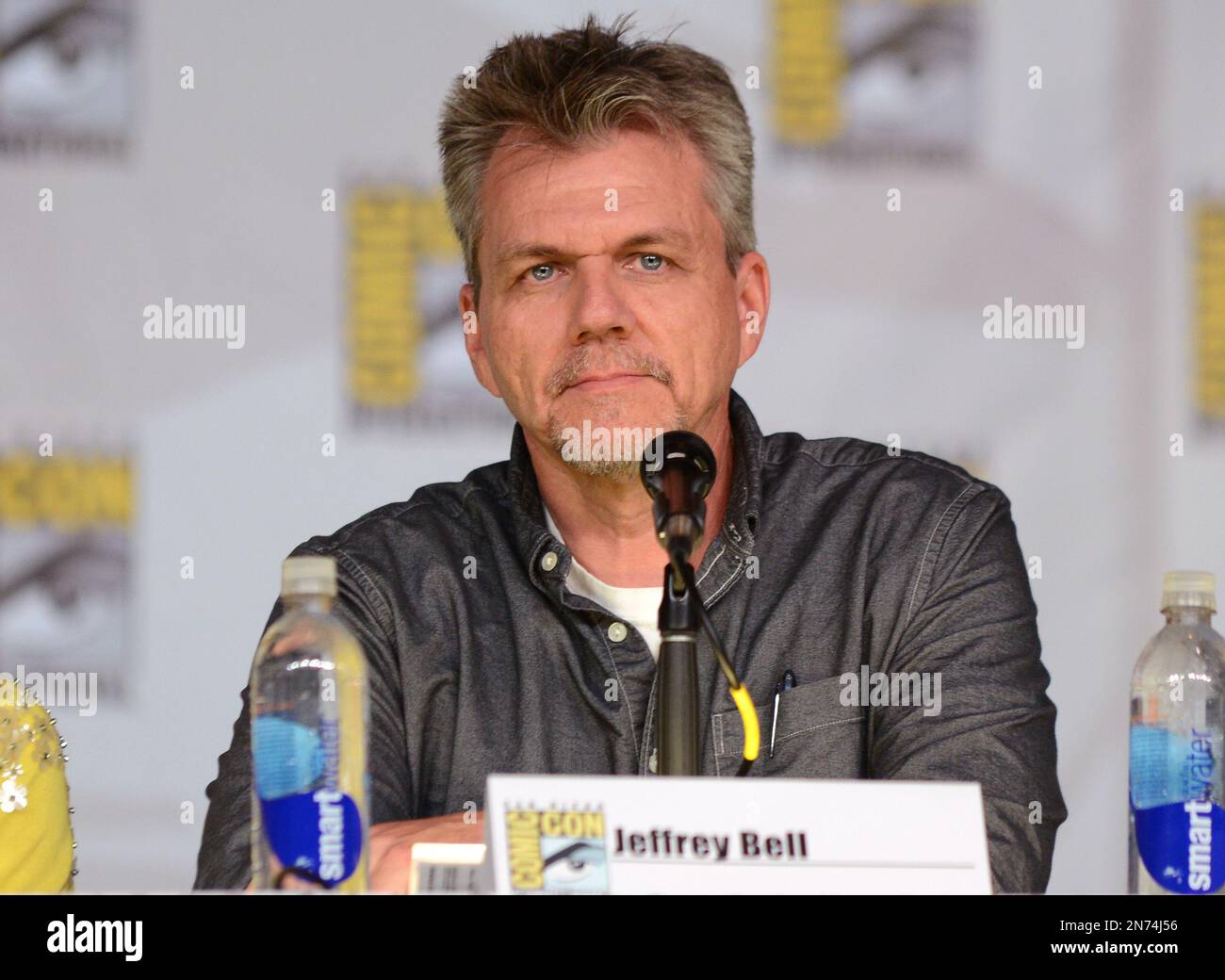 Jeffrey Bell attends "Agent of S.H.I.E.L.D." panel on Day 3 of Comic ...