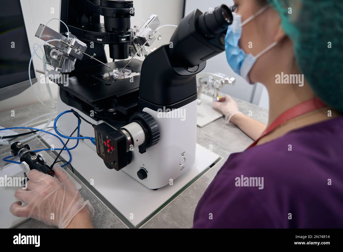 Modern powerful microscope medical hi-res stock photography and images ...