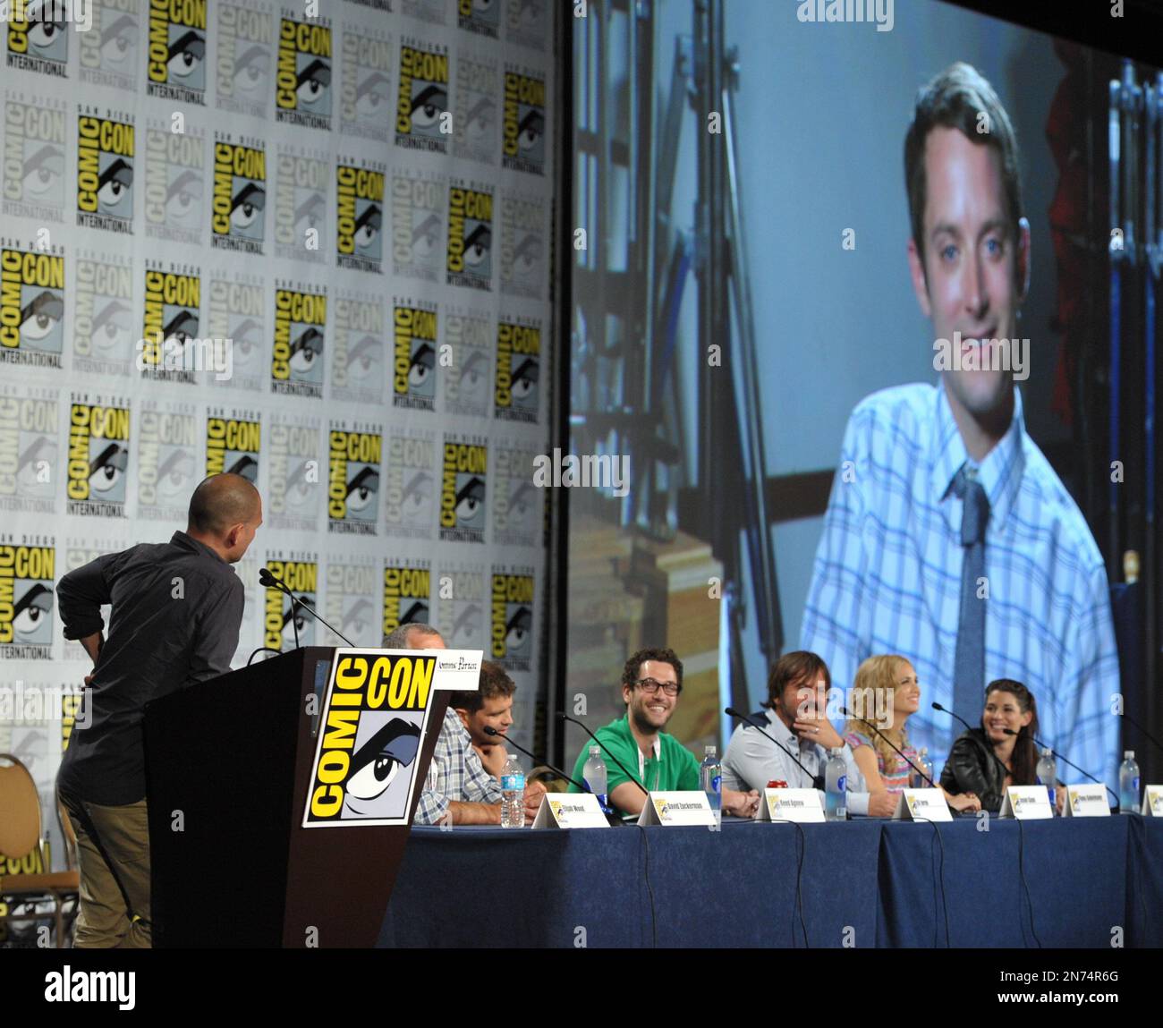 From left, Dominic Patten, producer David Zuckerman and actors Reed ...