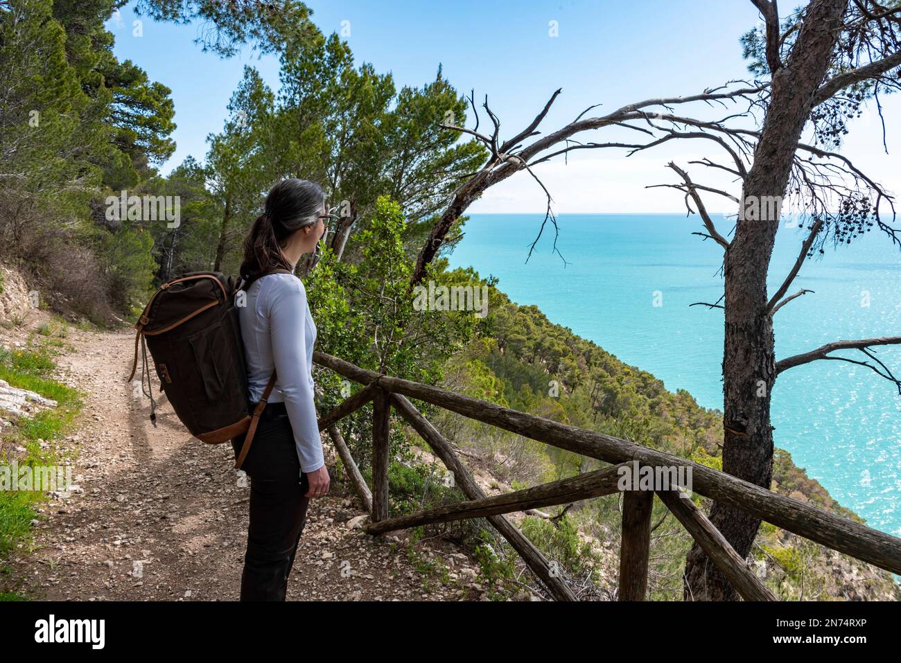 Hiking the famous Nature Trail Mergoli Vignanotica, Gargano Peninsula ...