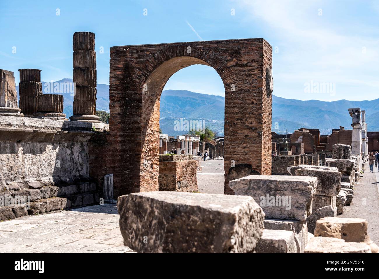 Famous view of the forum of ancient Pompeii, the Vesuvius volcano in ...