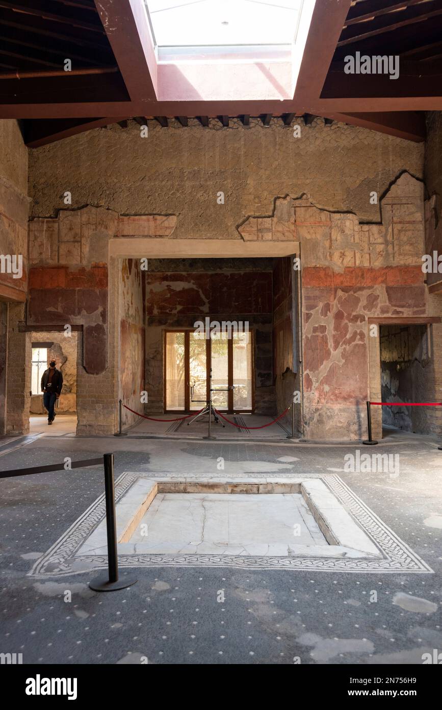 Entrance to the house of the tuscan colonnade hi-res stock photography ...
