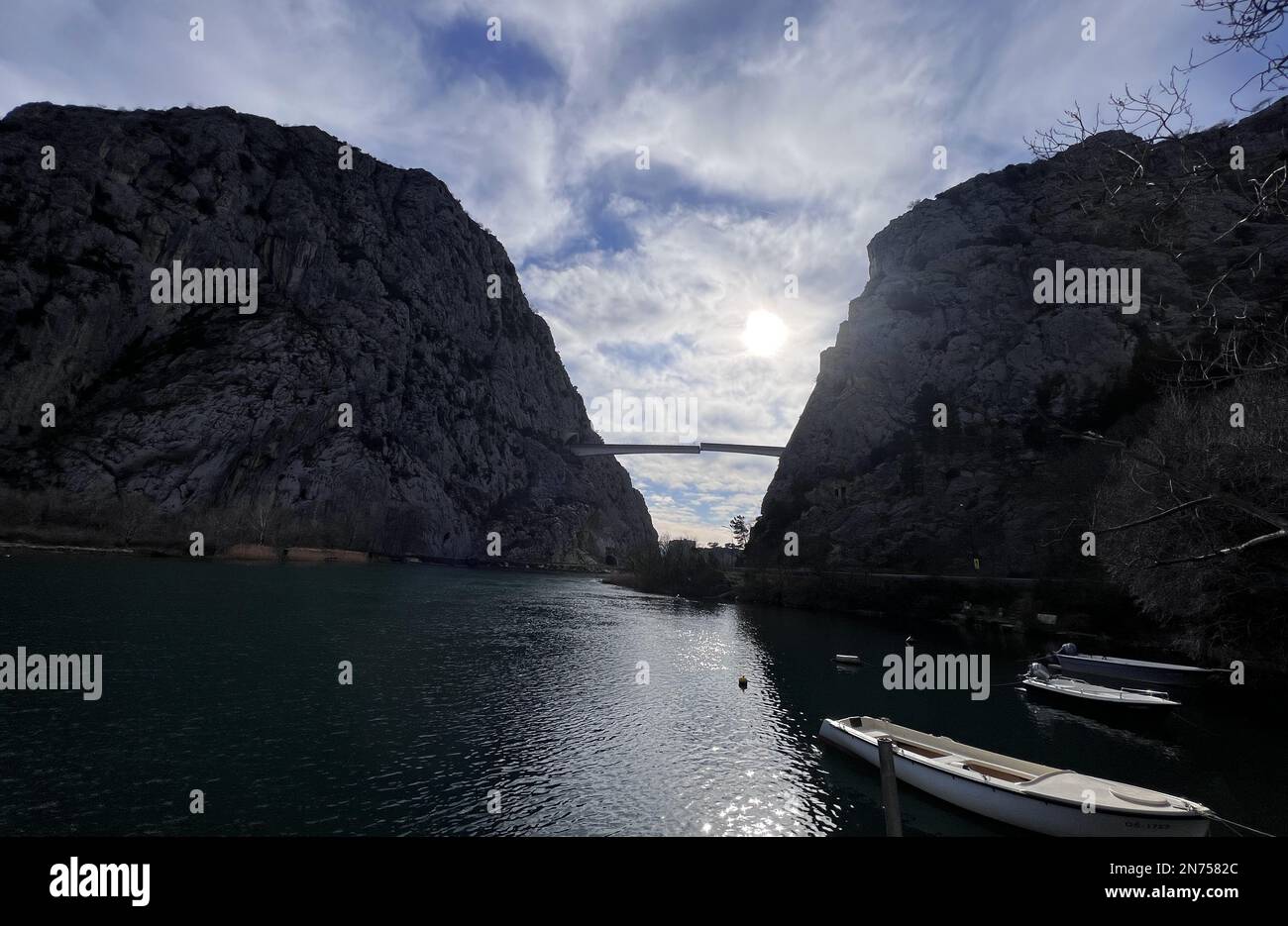 Photo taken on February 10, 2023 shows the final phase of connecting ...