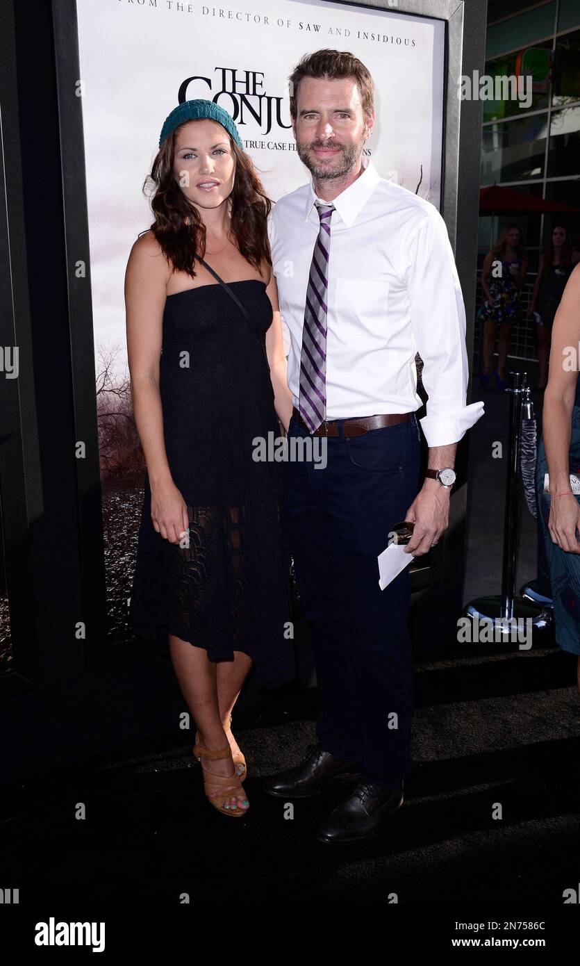 Actor Scott Foley, and his wife Marika Dominczyk arrive at the LA ...