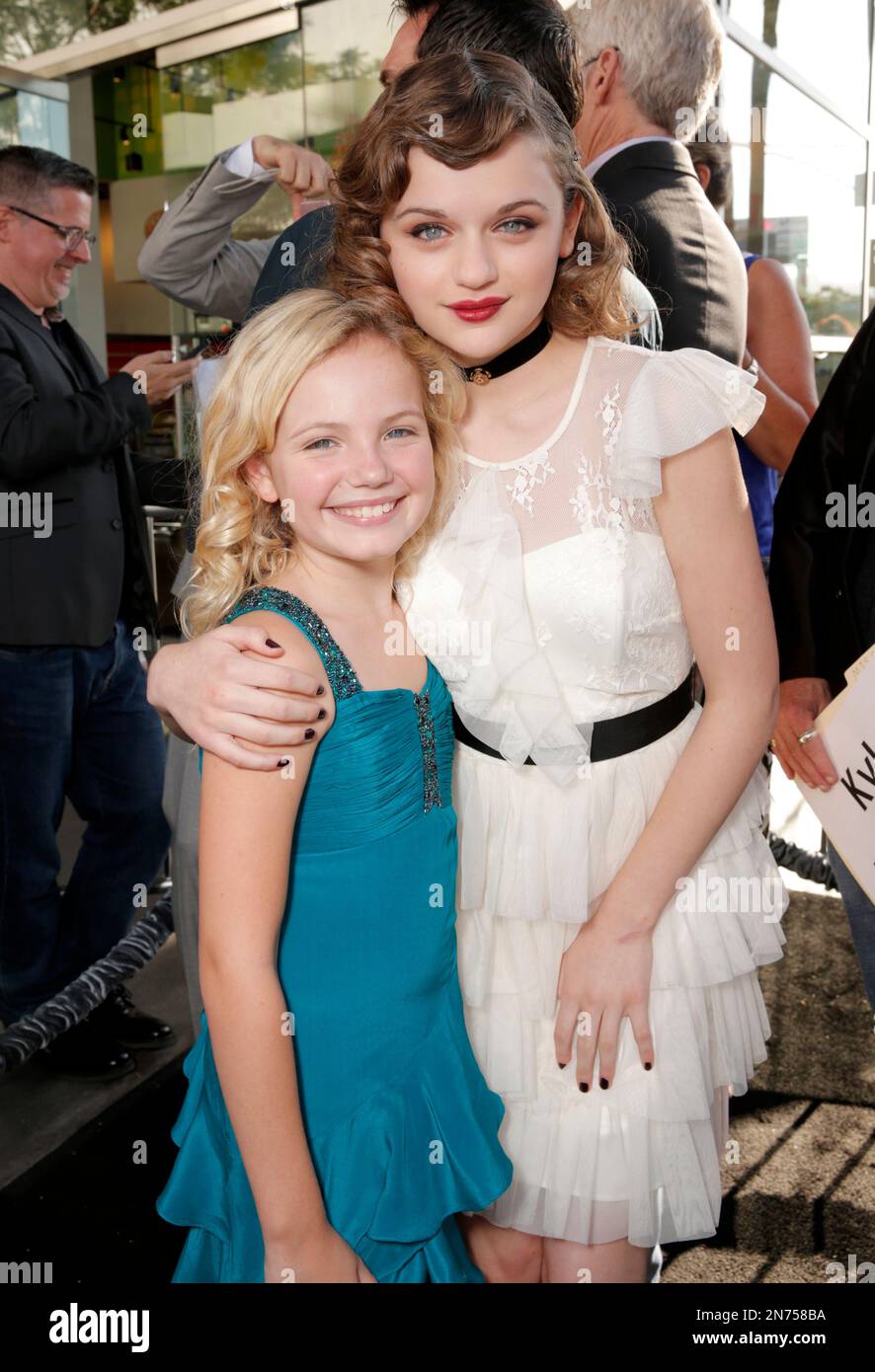 Kyla Deaver, left, and Joey King arrive at the LA premiere of "The ...