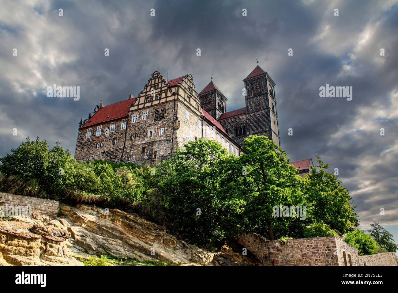 Beautiful medieval Quedlinburg castle in Saxony-Anhalt, Germany Stock ...