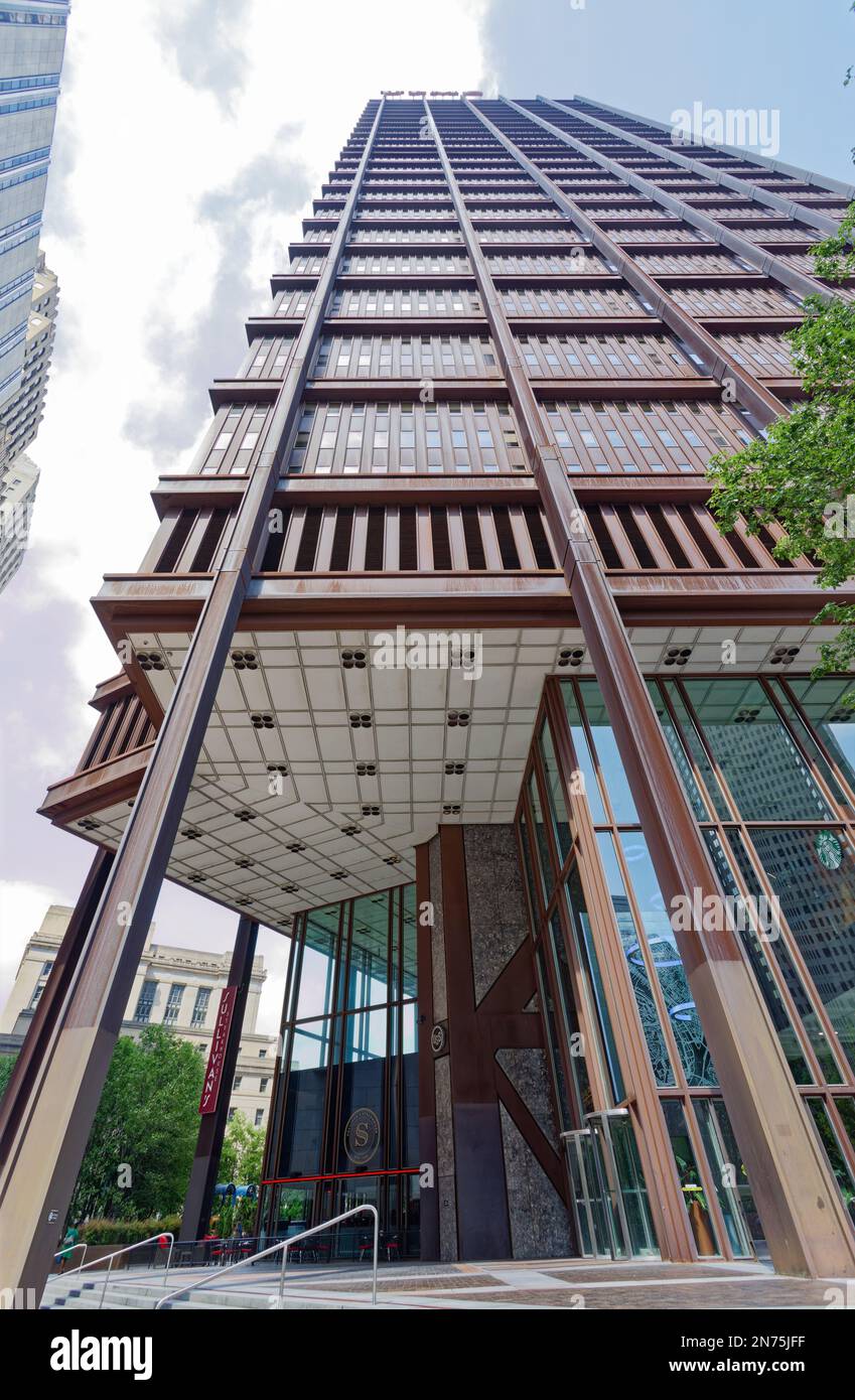 Upmc headquarters hi-res stock photography and images - Alamy