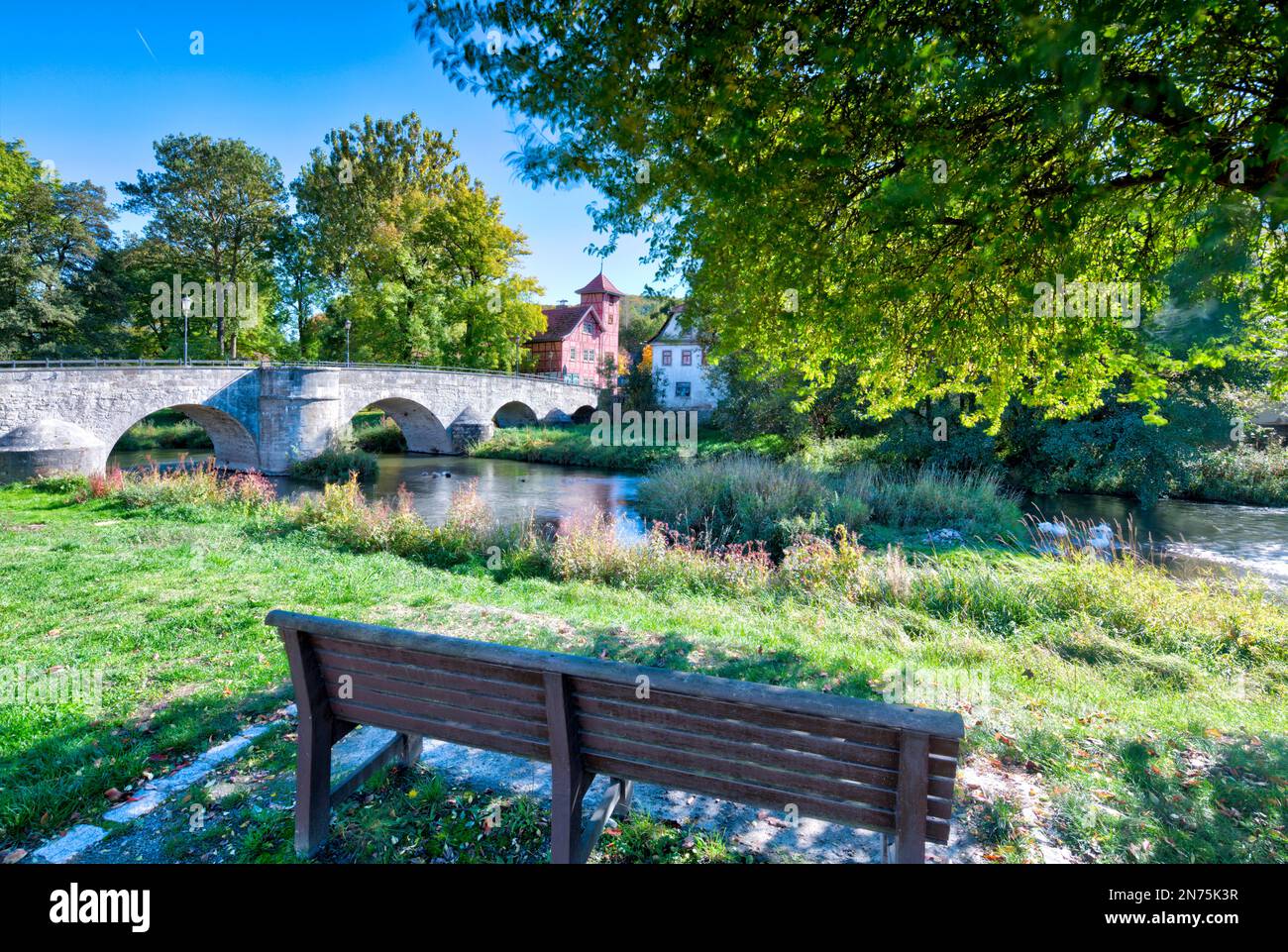 Werra stone arch bridge, arch bridge, river Werra, autumn, Belrieth ...