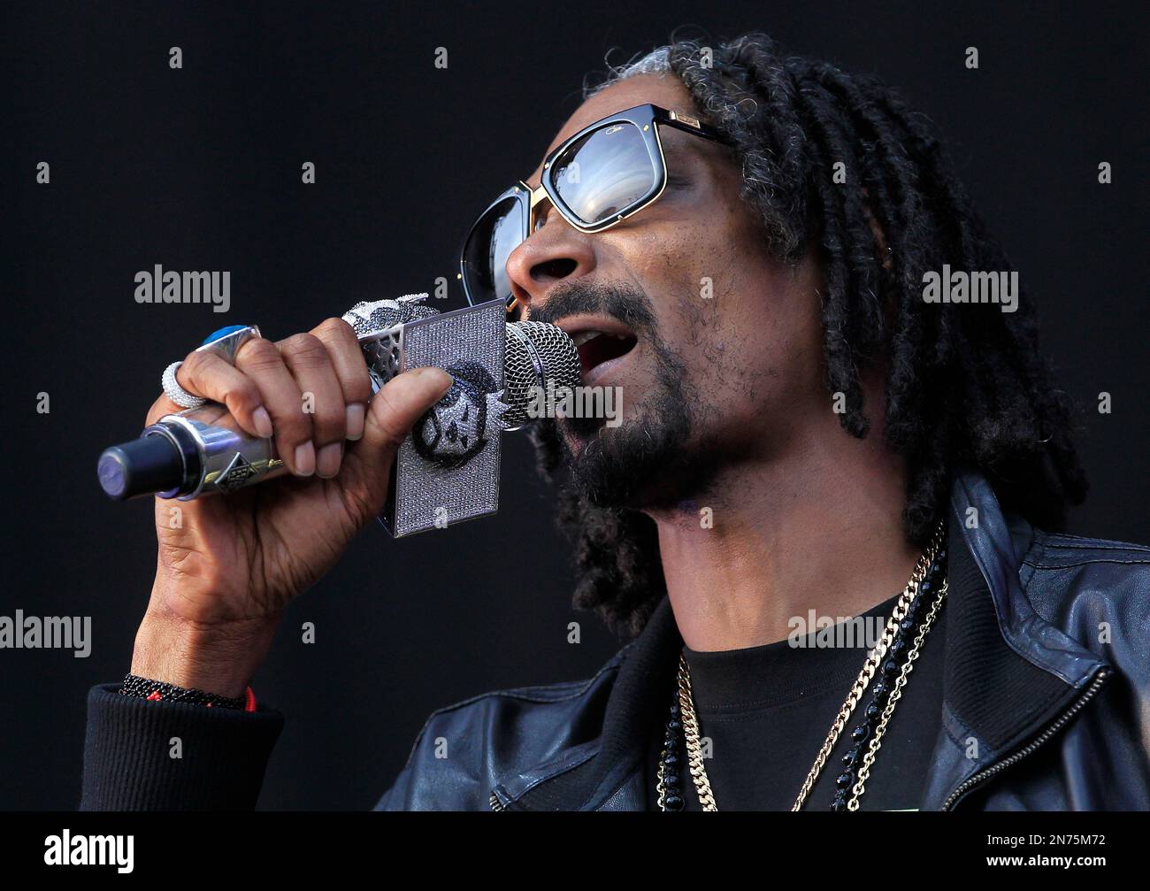 Snoop Dogg performs on stage during the Wireless Festival at the Queen ...