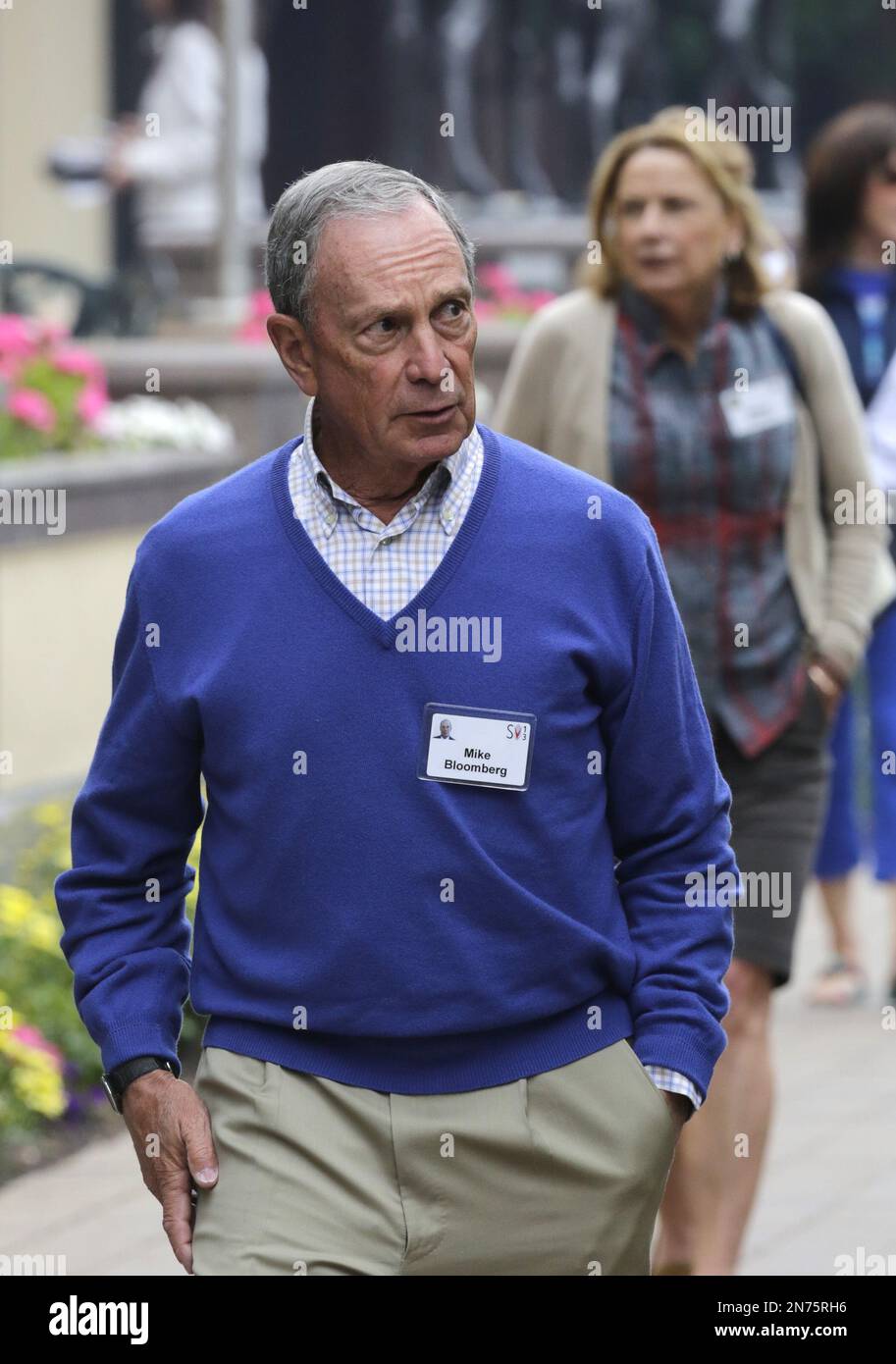 New York Mayor Michael Bloomberg walks during a lunch break at the ...
