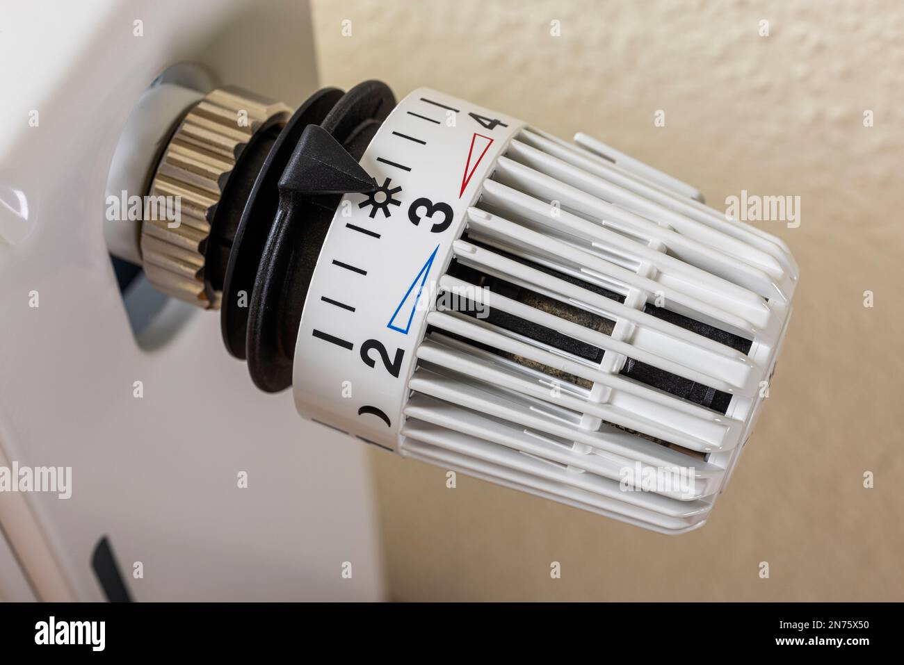 Radiator thermostat, setting level 3 approx. 2ö°C., symbol image ...