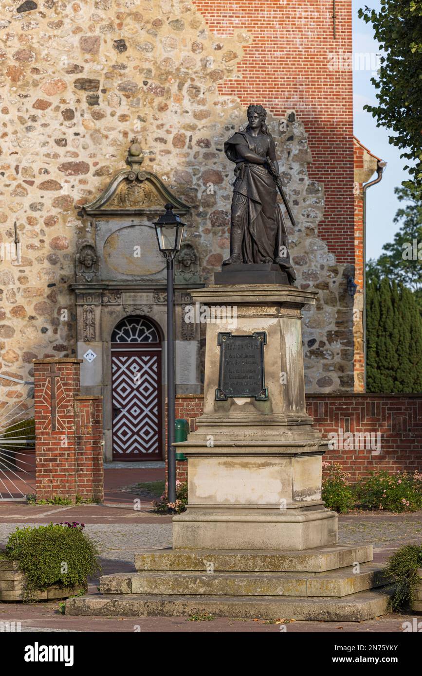 War memorial by sculptor adolf jahn hi-res stock photography and images ...