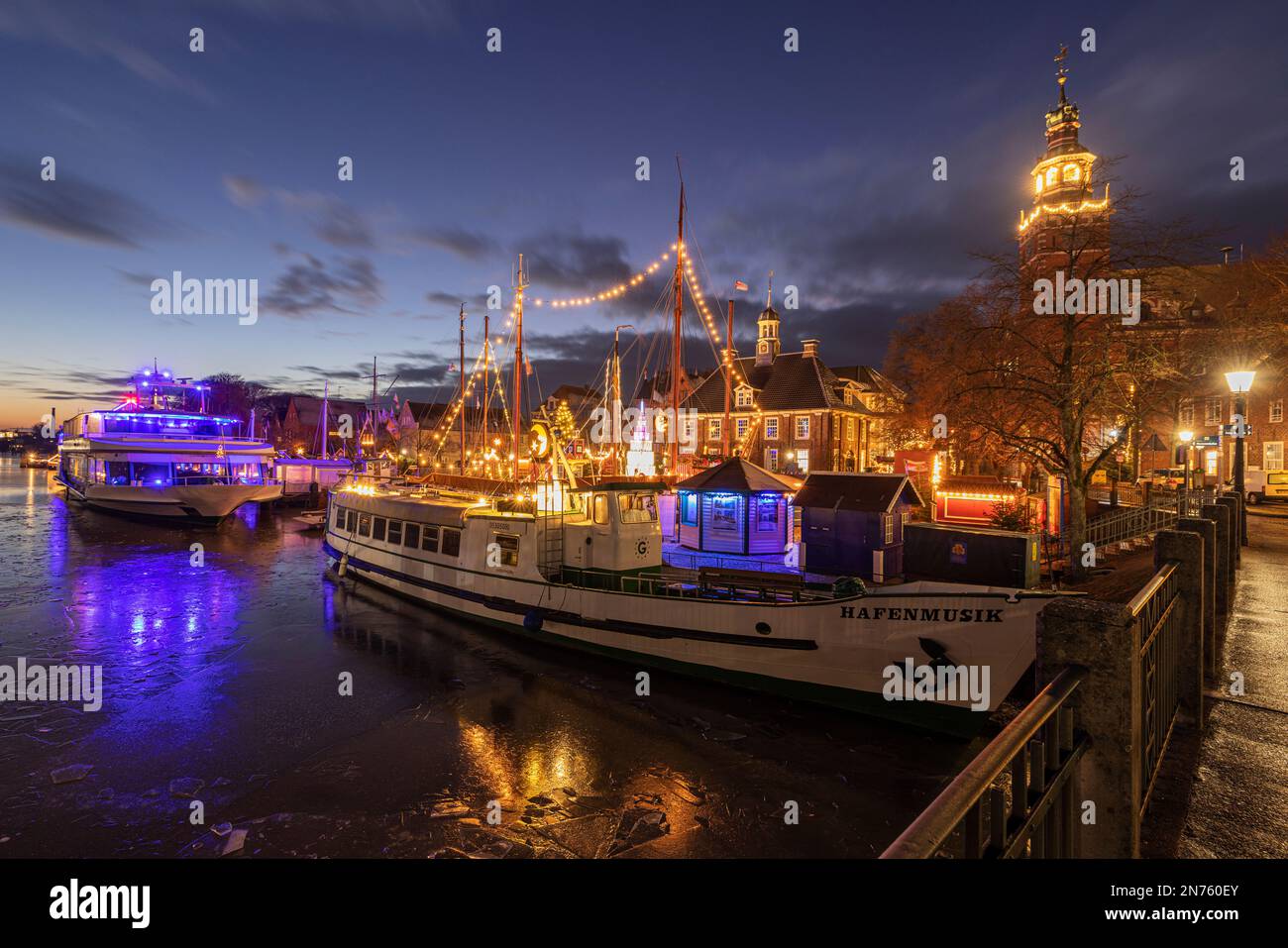 Christmas lights, harbor, old scales, museum harbor, city hall, in ...