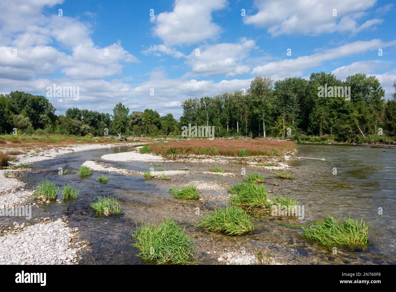 Germany, Bavaria, Isar cycle path, cycle tour from Freising to Moosburg ...