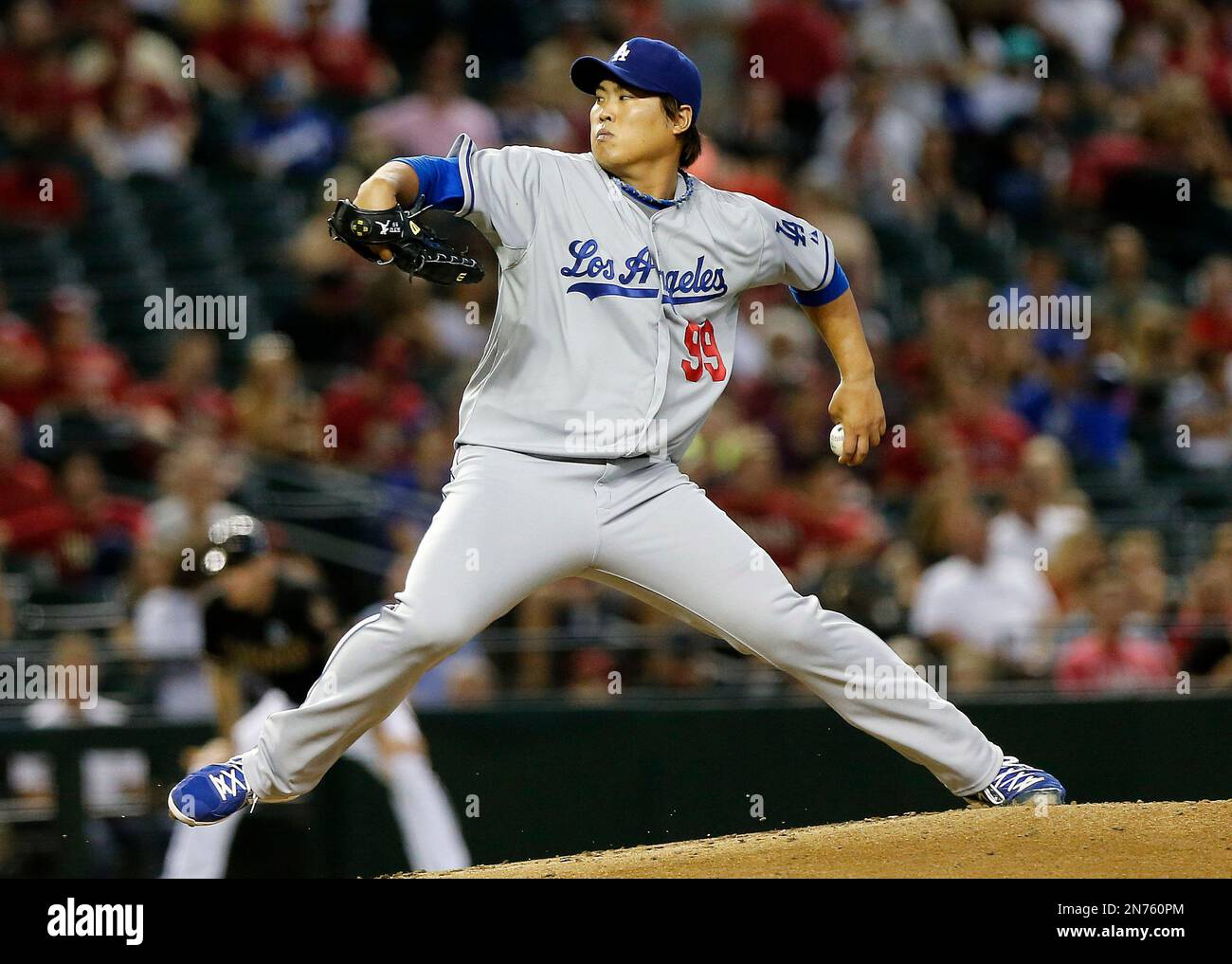 Los Angeles Dodgers pitcher Hyun-Jin Ryu delivers a pitch against the ...