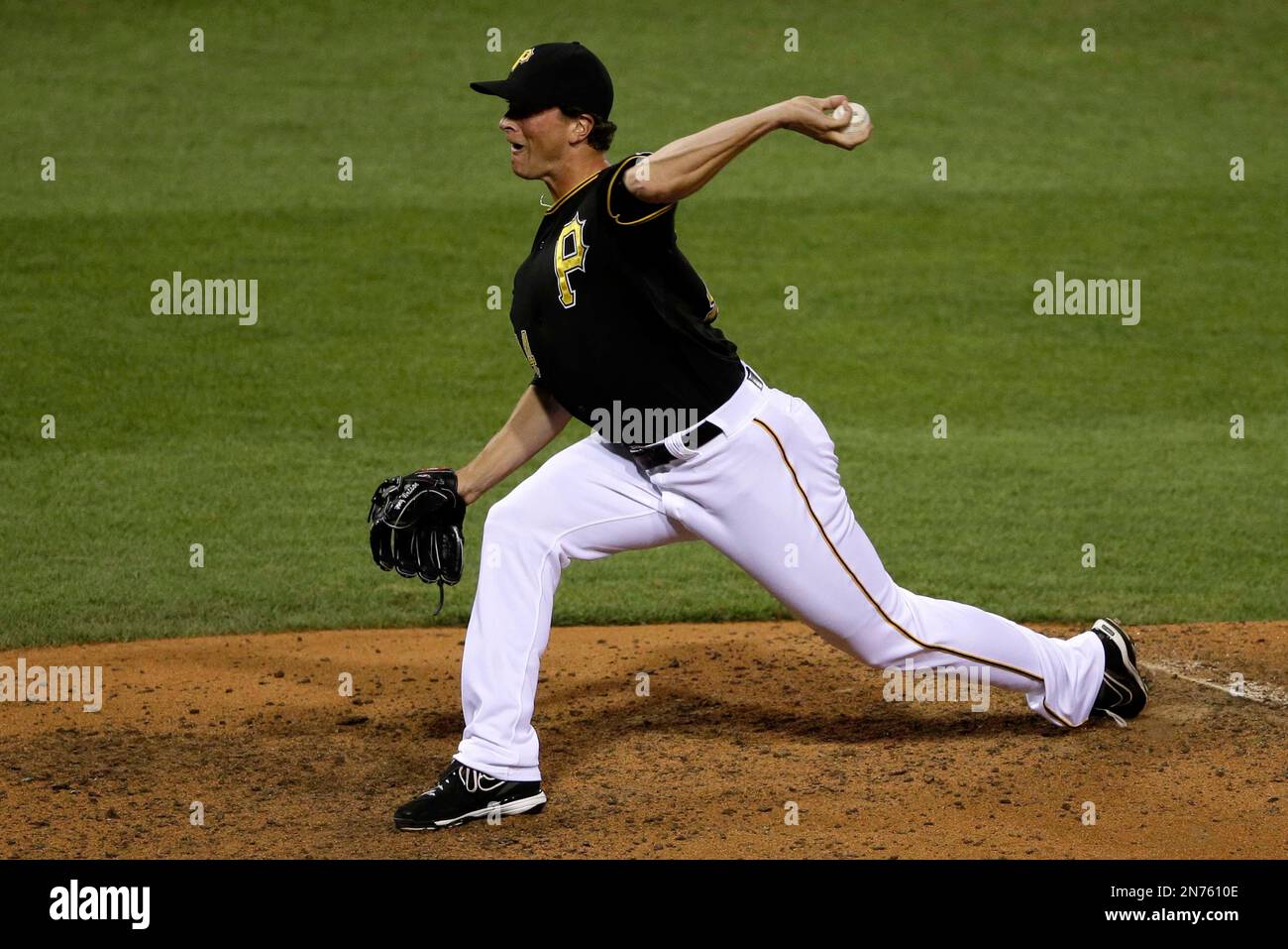 Pittsburgh Pirates relief pitcher Tony Watson (44) delivers during the ...