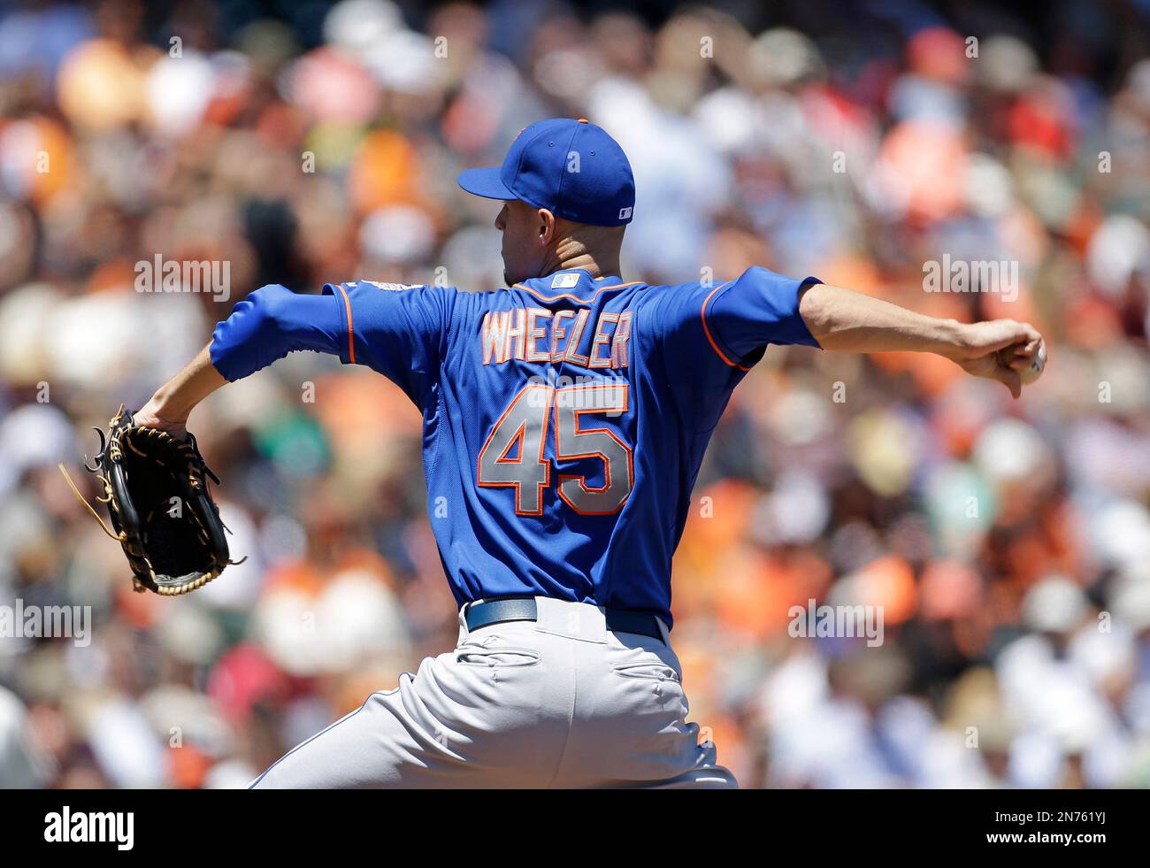 New York Mets starting pitcher Zack Wheeler throws in the fourth inning ...