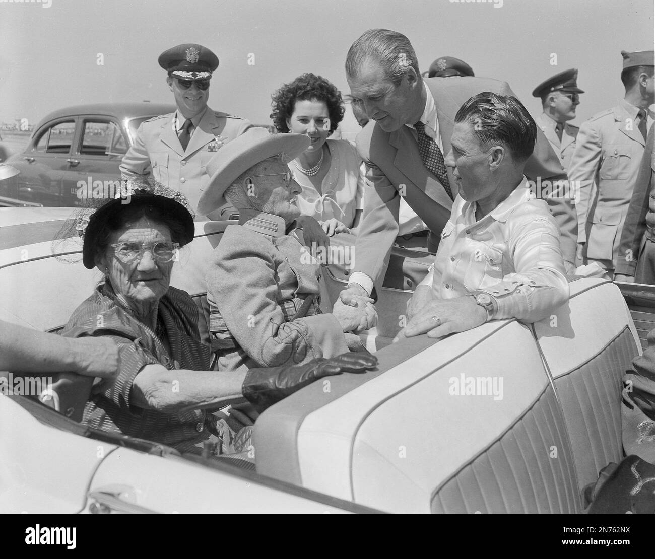 Walter W. Williams, 111-year-old Confederate veteran, was honored when ...