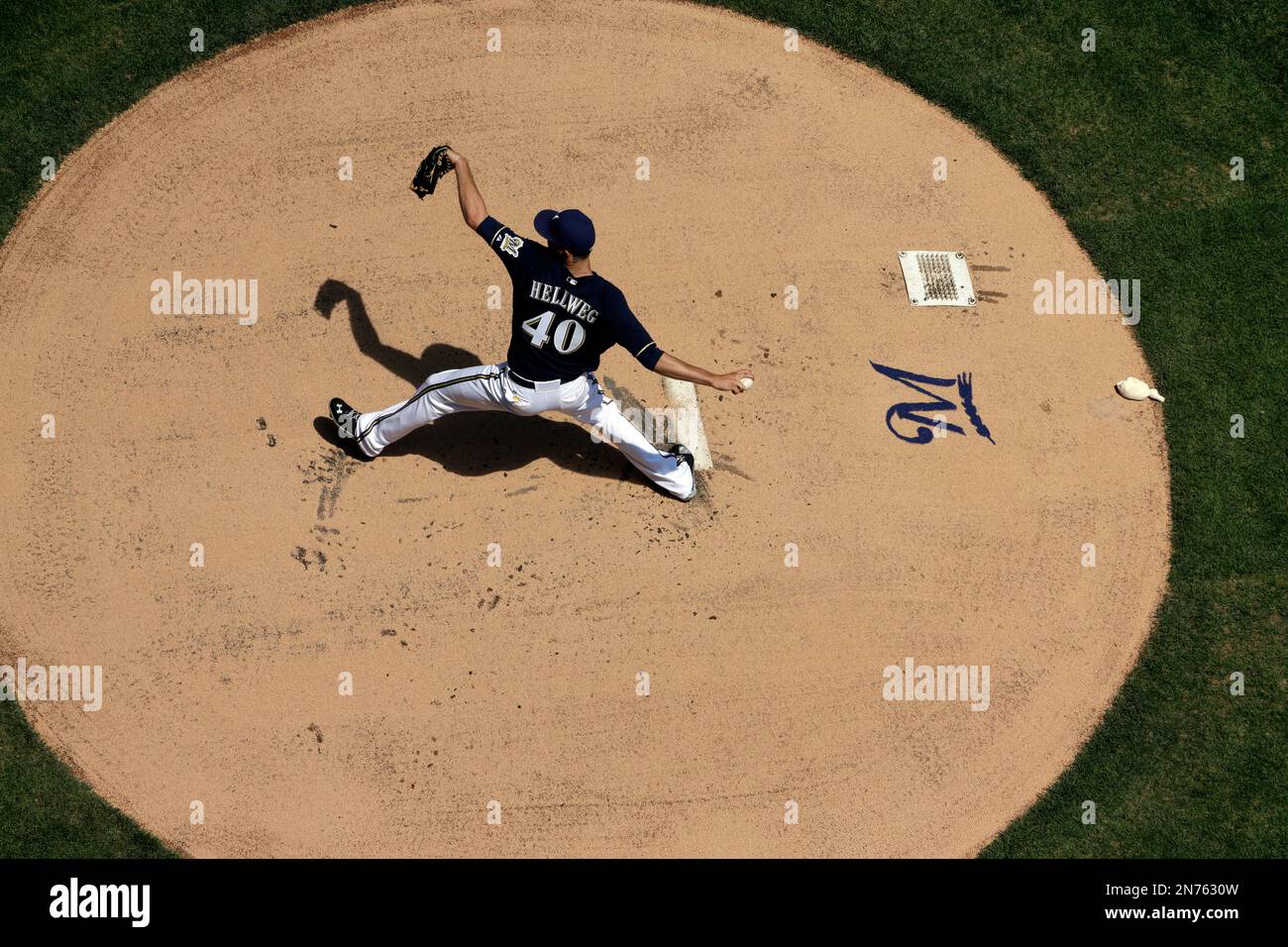 Milwaukee Brewers starting pitcher Johnny Hellweg throws during the ...