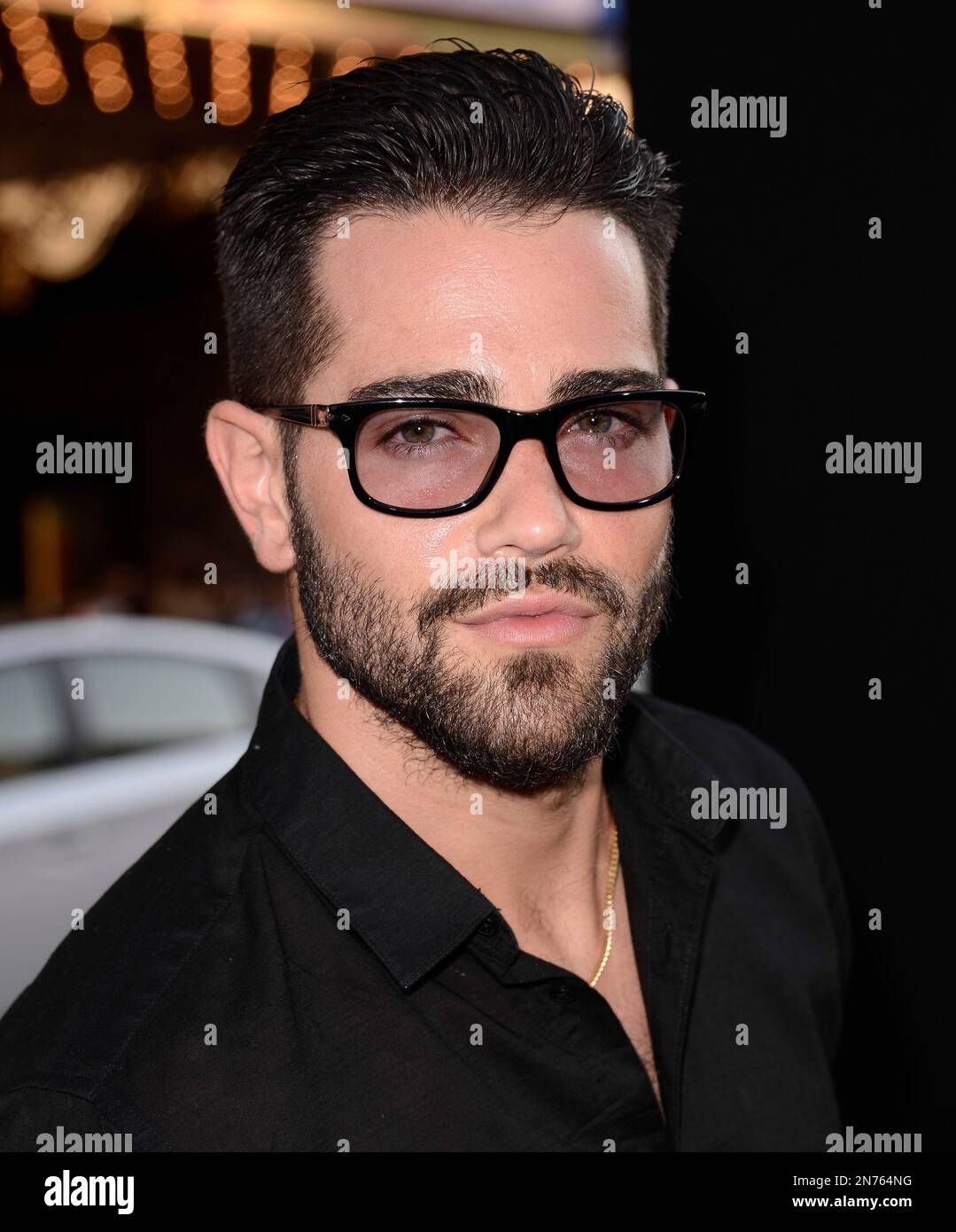 Actor Jesse Metcalfe arrives on the red carpet at the LA premiere of ...