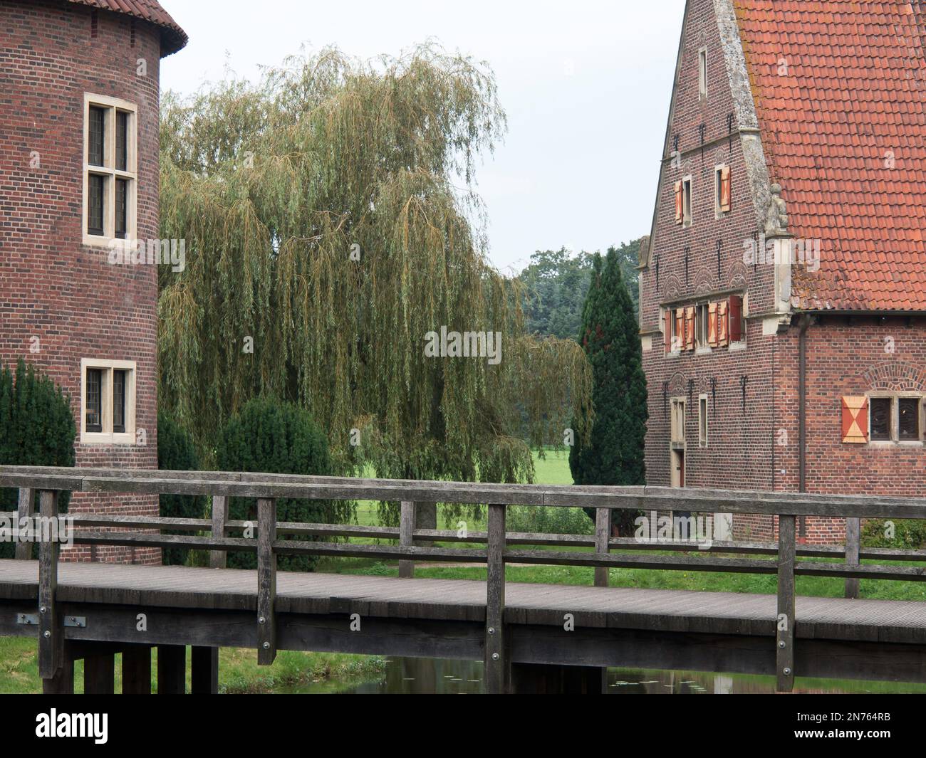 the castle of Raesfeld in germany Stock Photo - Alamy