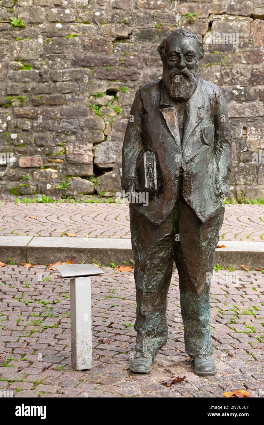 Bronze statue of martin buber hi-res stock photography and images - Alamy