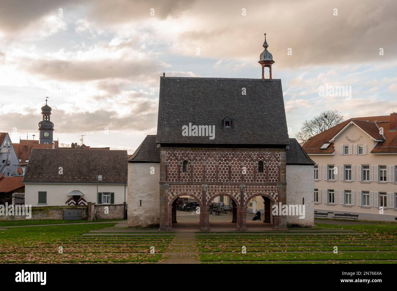 South hesse bergstrasse district hi-res stock photography and images ...