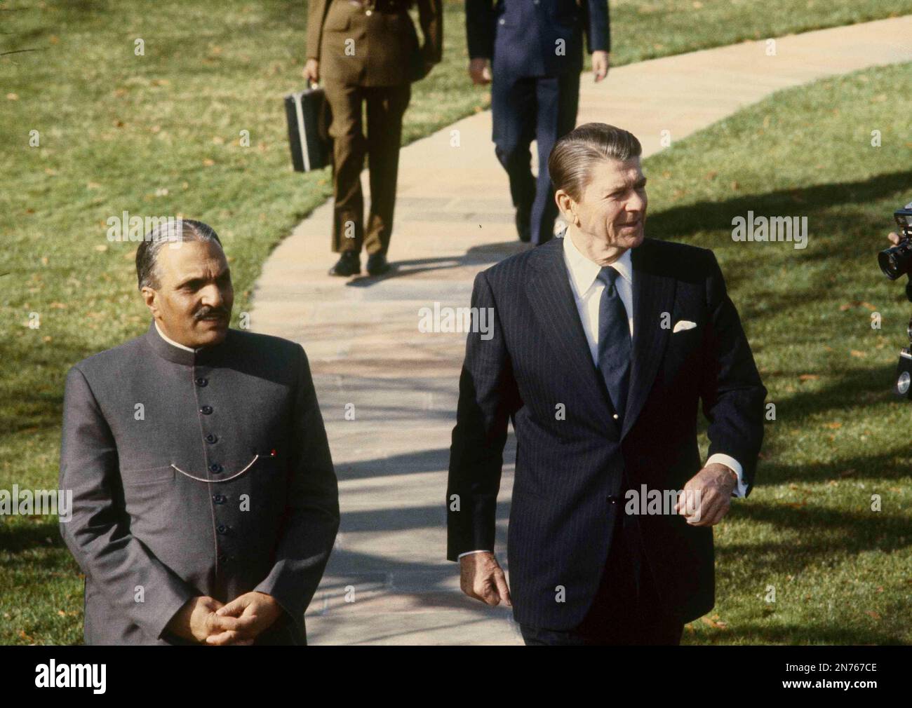 President Ronald Reagan, right, and Pakistani President Mohammad Zia-ul ...