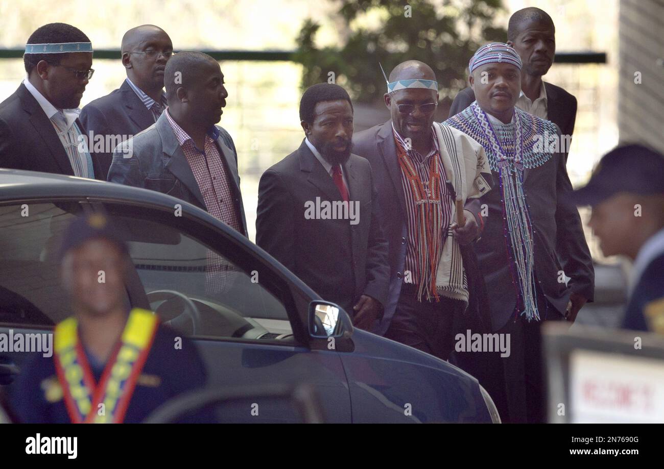 King Buyelekhaya Dalindyebo, center, the Xhosa king who rules the ...