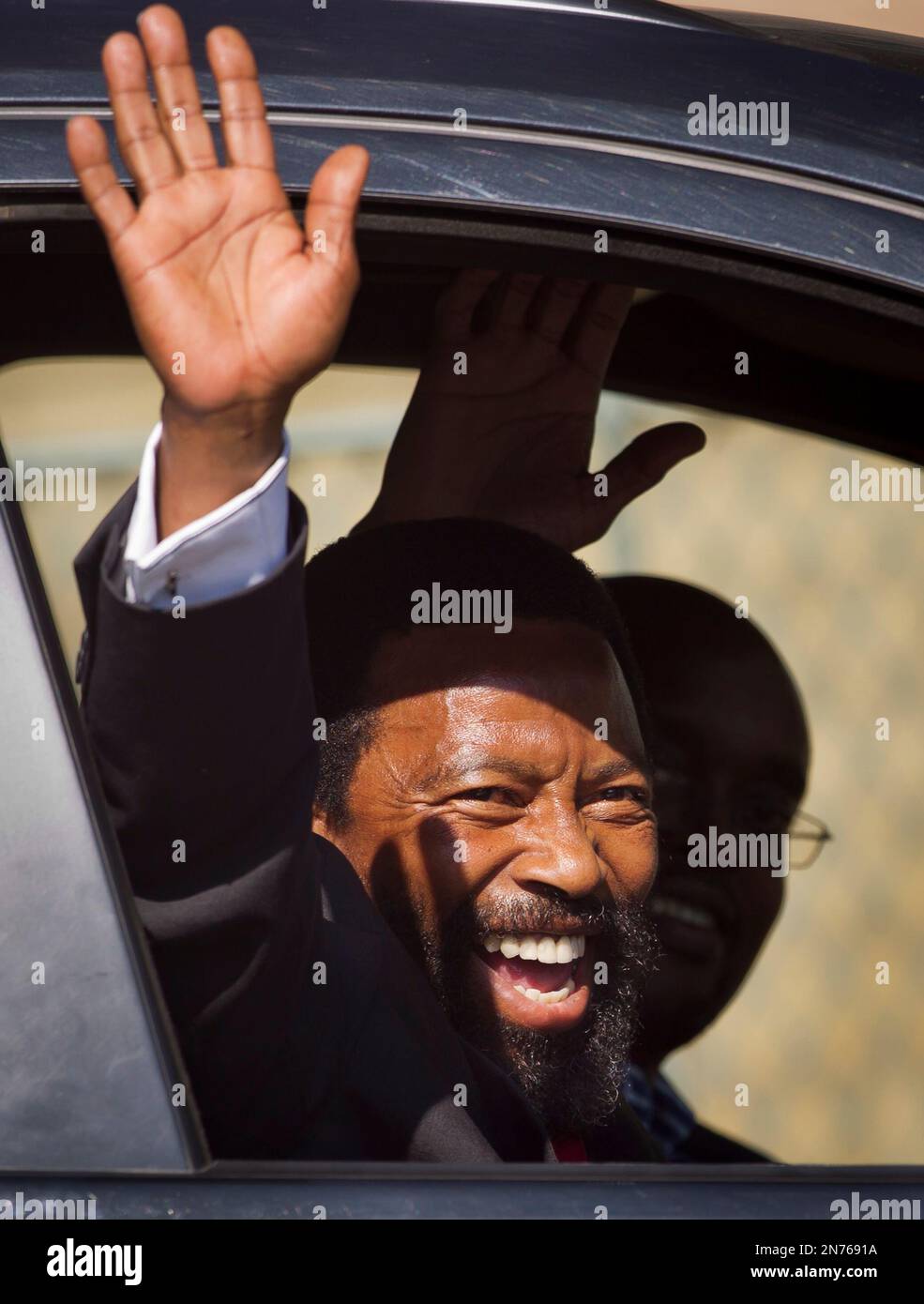 King Buyelekhaya Dalindyebo, the Xhosa king who rules the Thembu tribe ...