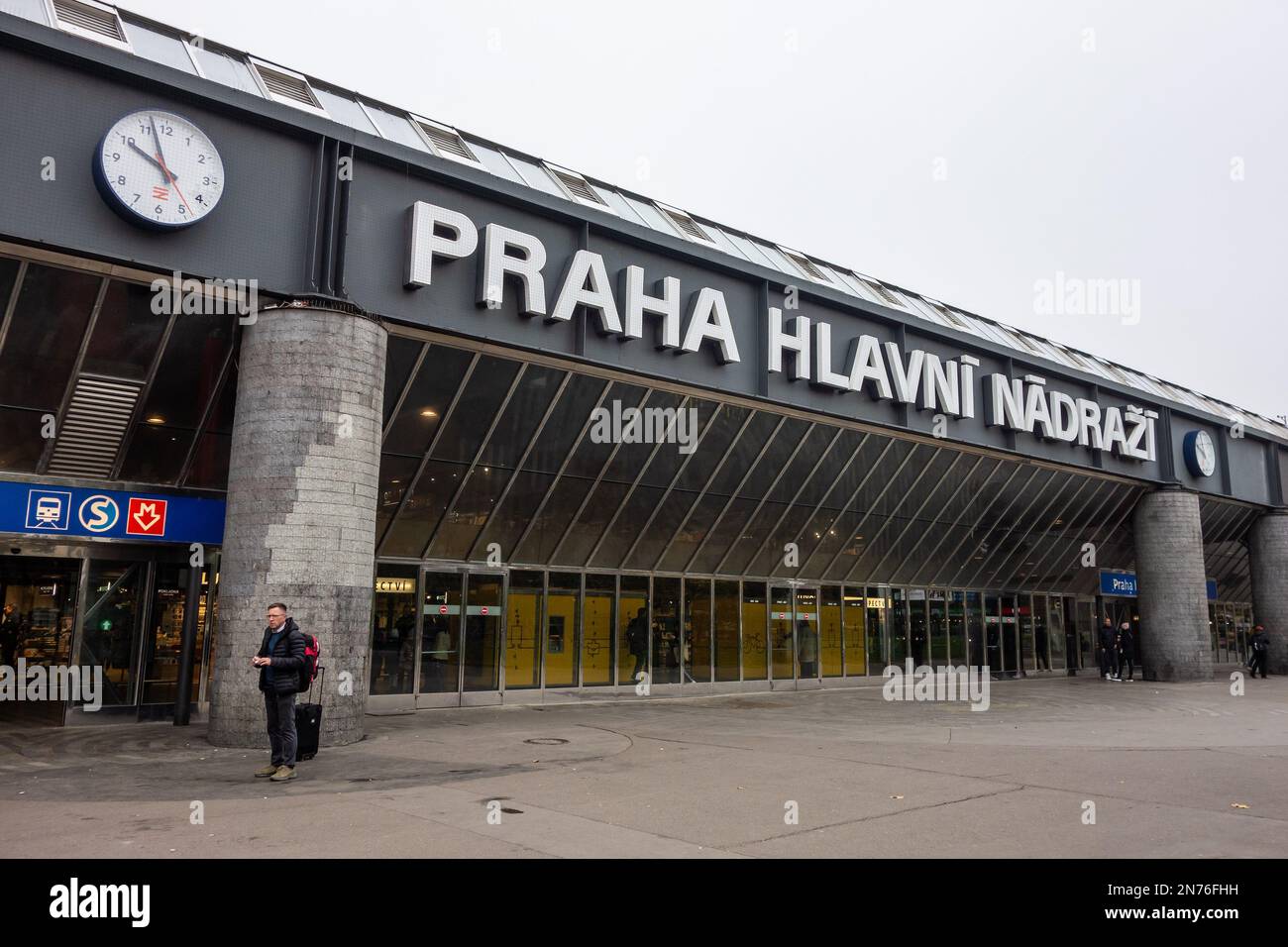 PRAGUE, CZECH REPUBLIC - NOVEMBER 13, 2022: Facade of Praha Hlavni ...