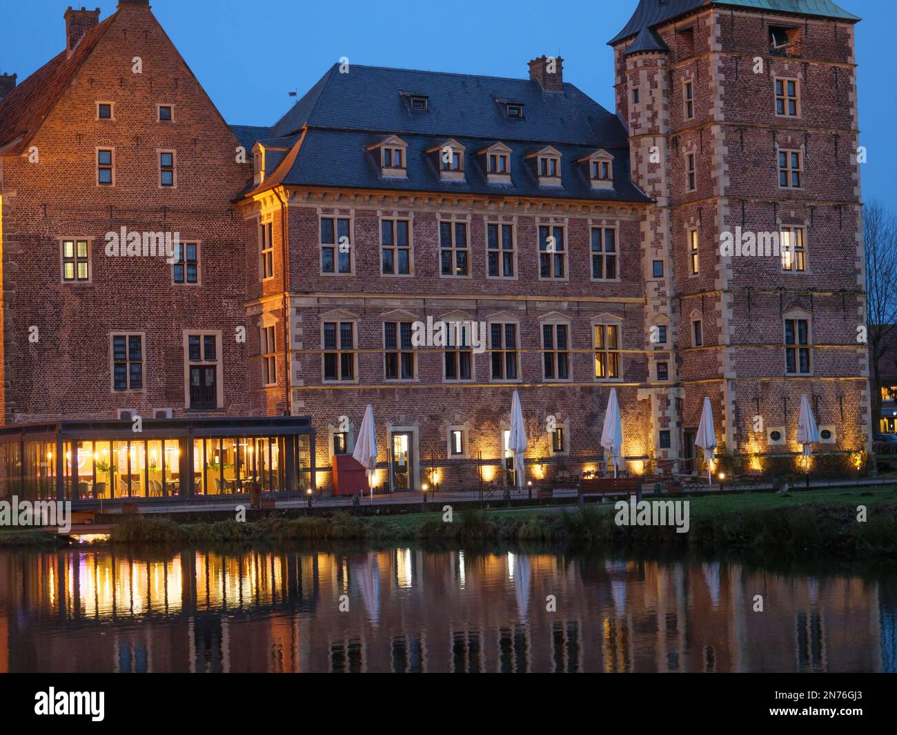 the castle of Raesfeld in germany Stock Photo - Alamy