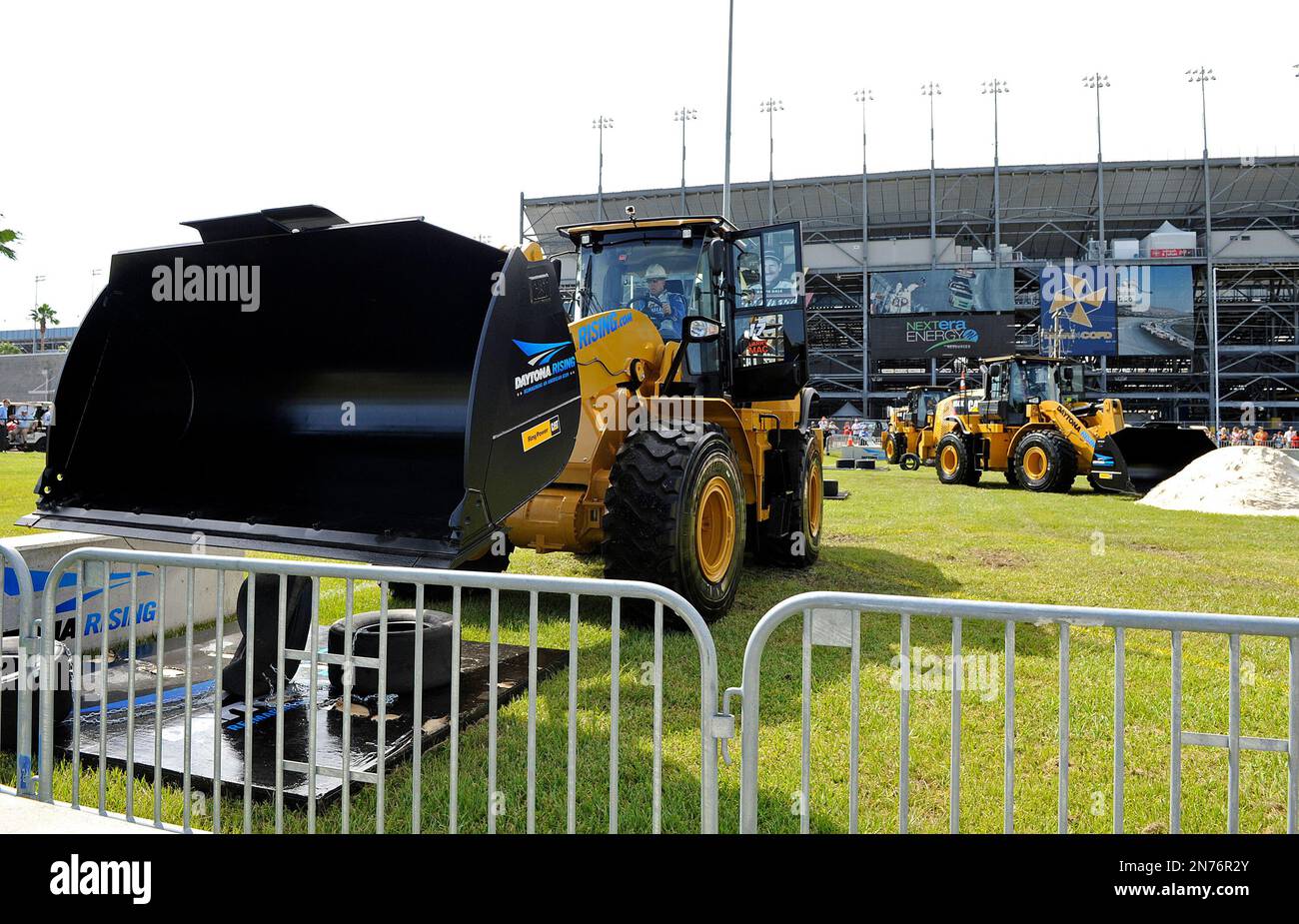 NASCAR Sprint Cup Series drivers Darrell Waltrip, Larry McReynolds ...