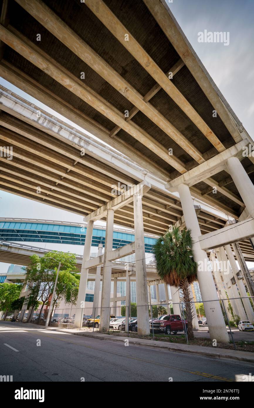 Photo of bridges in Miami Stock Photo - Alamy