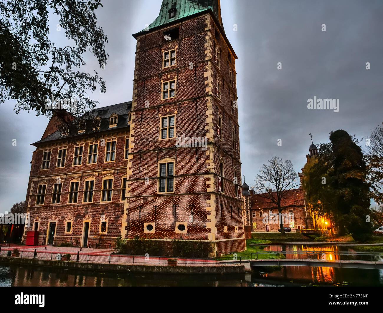the castle of Raesfeld in germany Stock Photo - Alamy