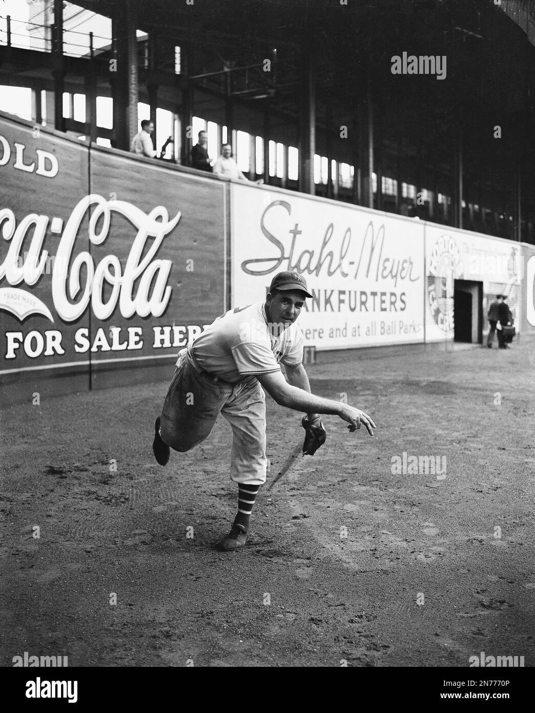 New York Giants pitcher Freddie Fitzsimmons is pictured, Aug. 1937. (AP ...