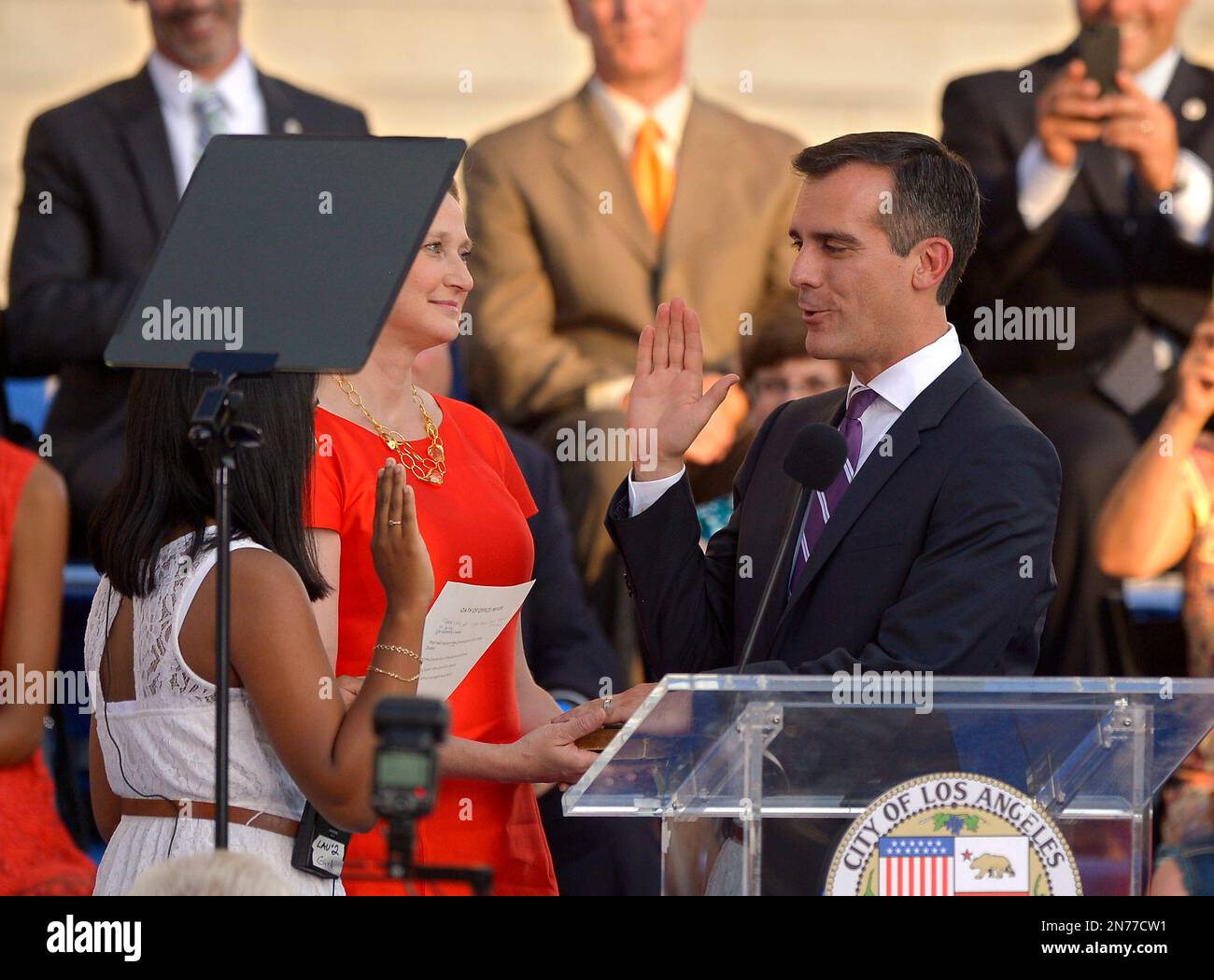 Eric Garcetti, right, is sworn as mayor of Los Angeles by eighth-grade ...