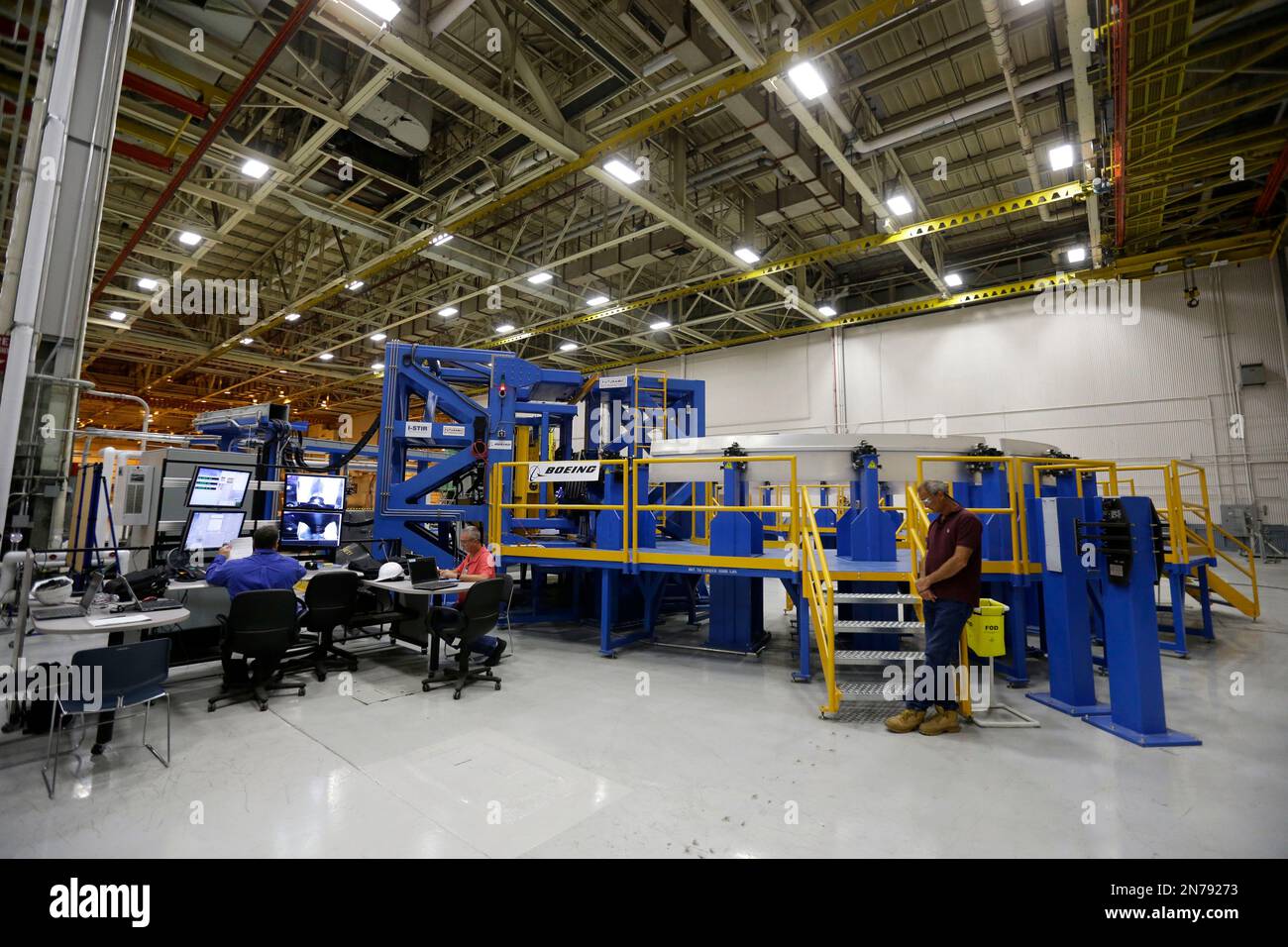 Boeing fabrication specialists Tim Livengood, and Ron Guidry ...