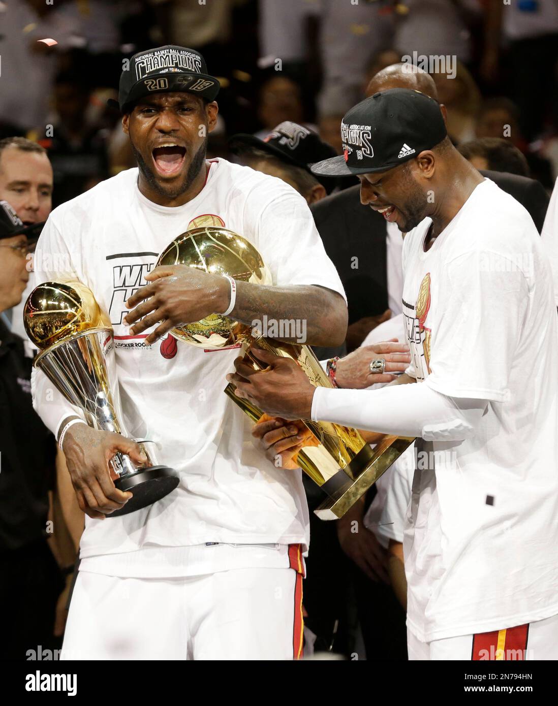 Miami Heat LeBron James, left and Dwyane Wade celebrate after defeating ...
