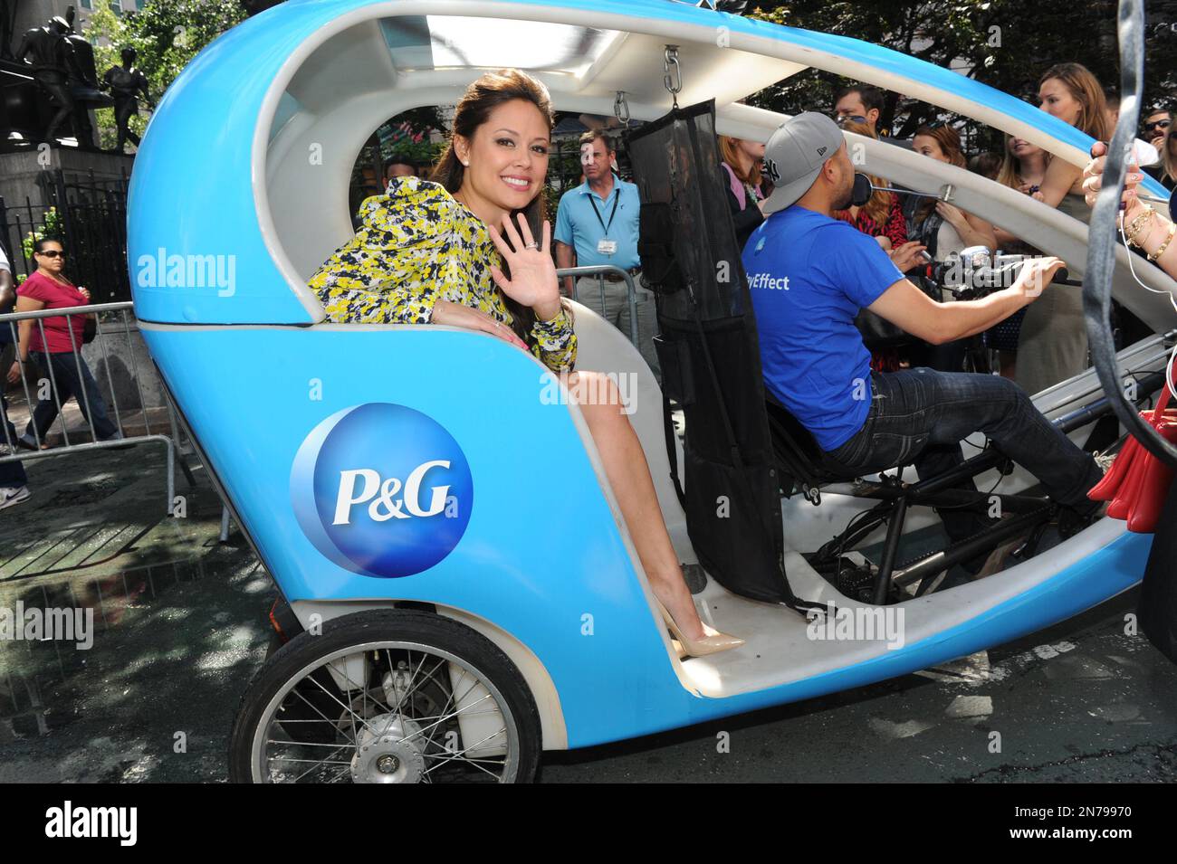 Television personality Vanessa Lachey joins Procter & Gamble in New ...