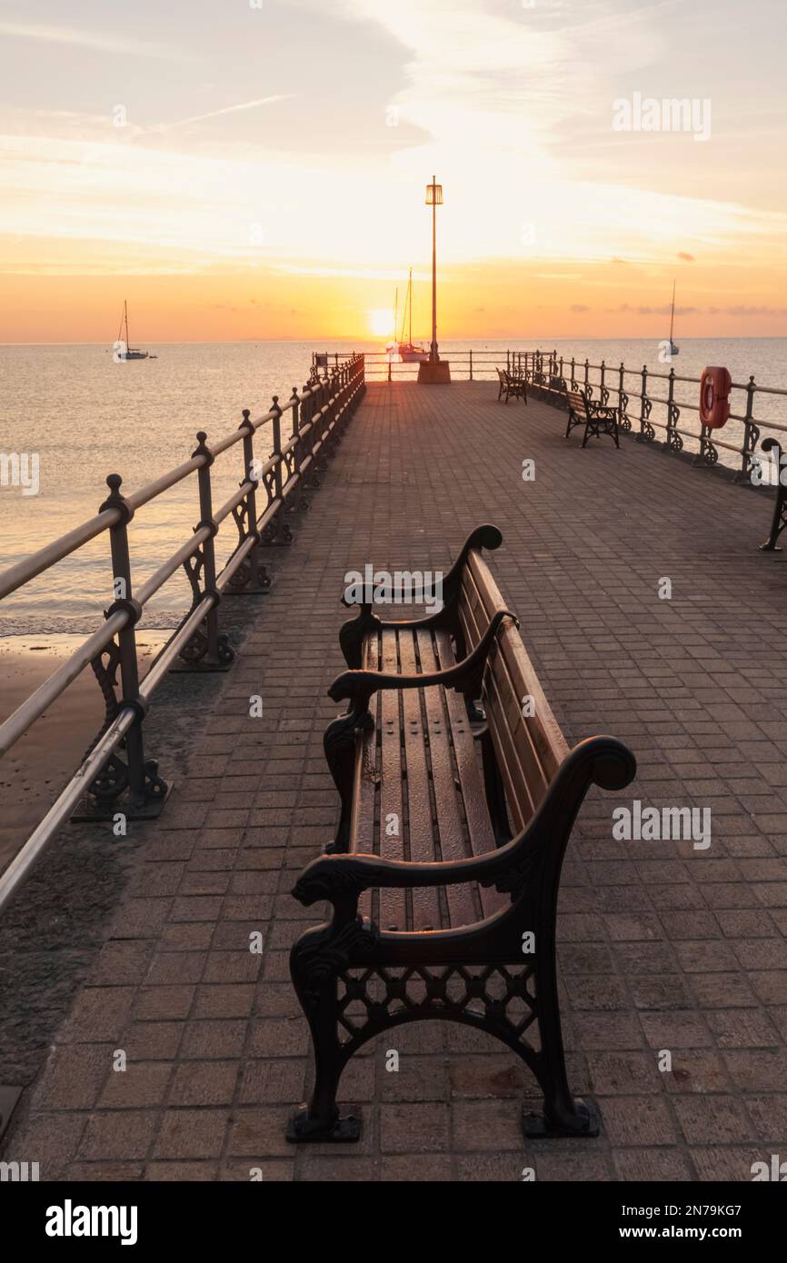 England, Dorset, Isle of Purbeck, Swanage, Swanage Beach at Sunrise ...
